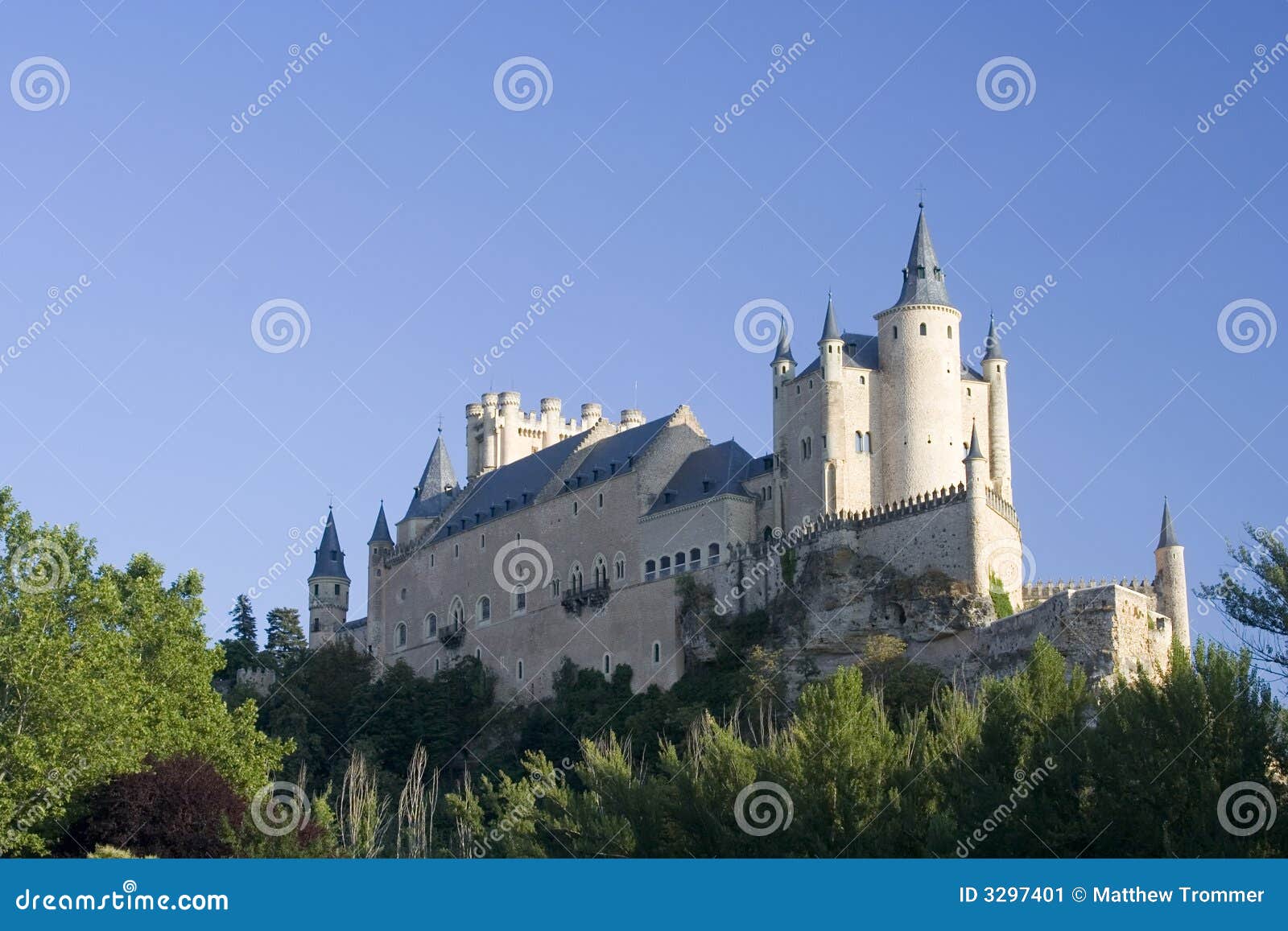 Segovia Castle stock image. Image of leon, hill, europe - 3297401
