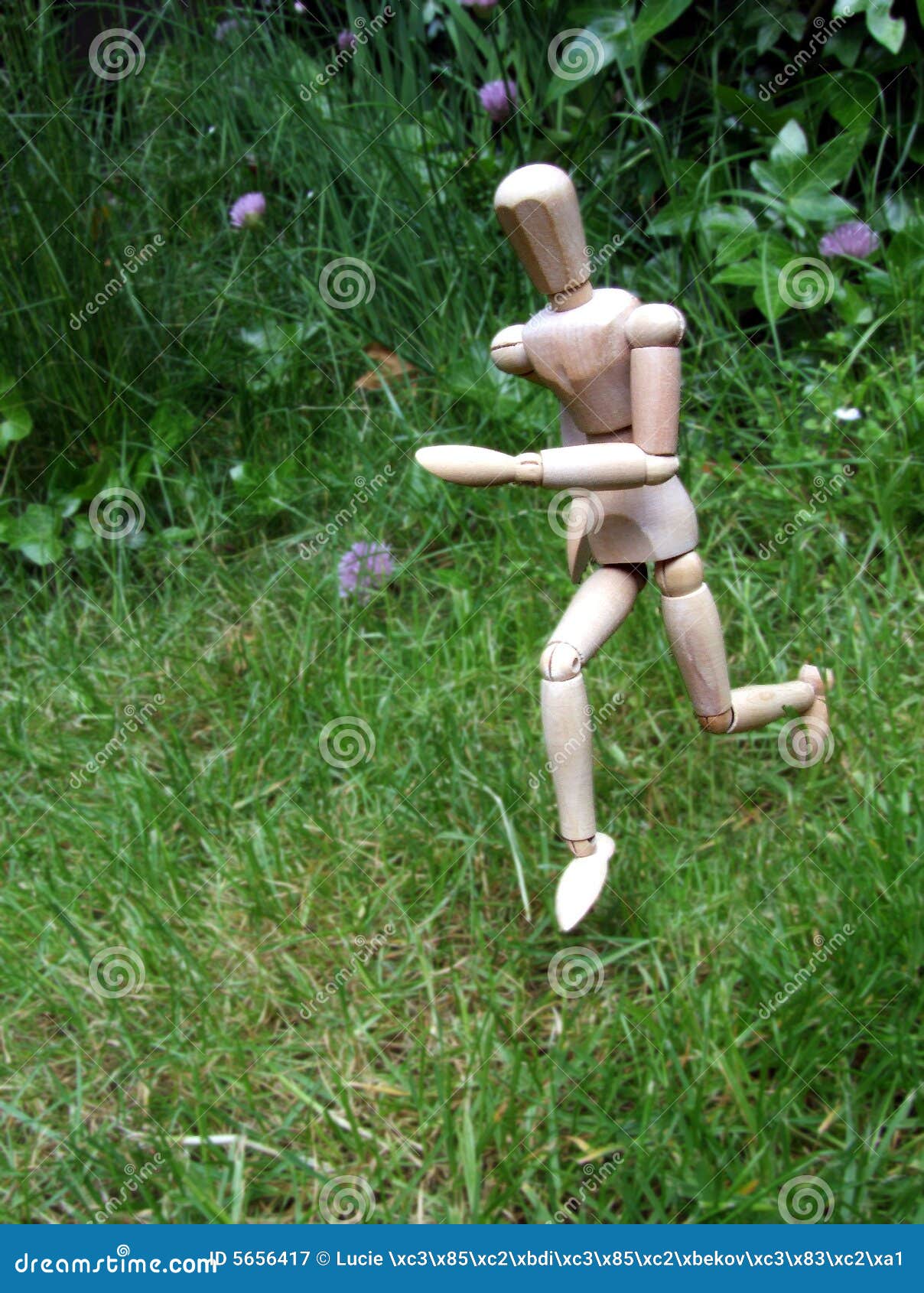 Seitentrieb stockbild. Bild von emulate, abbildung, sport - 5656417