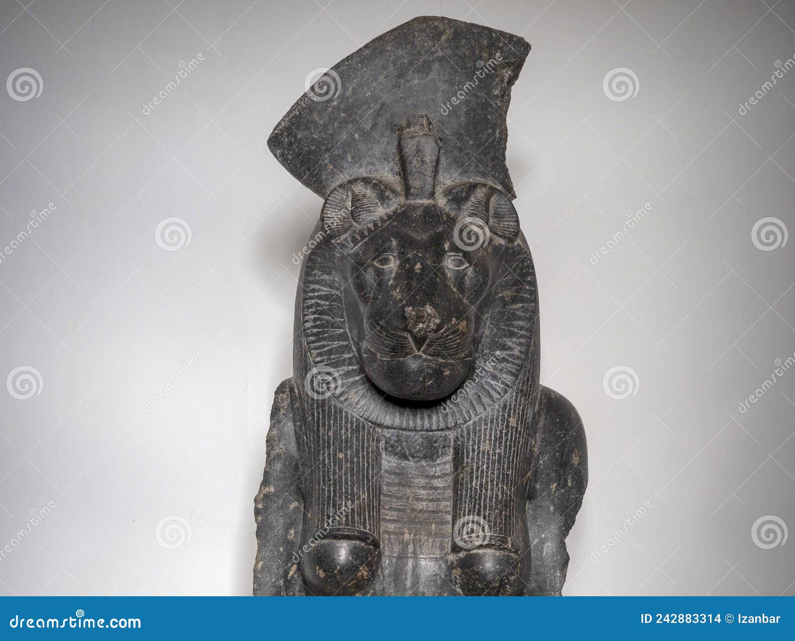 Sekhmet Egyptian Lion God Statue Editorial Stock Image - Image of ...