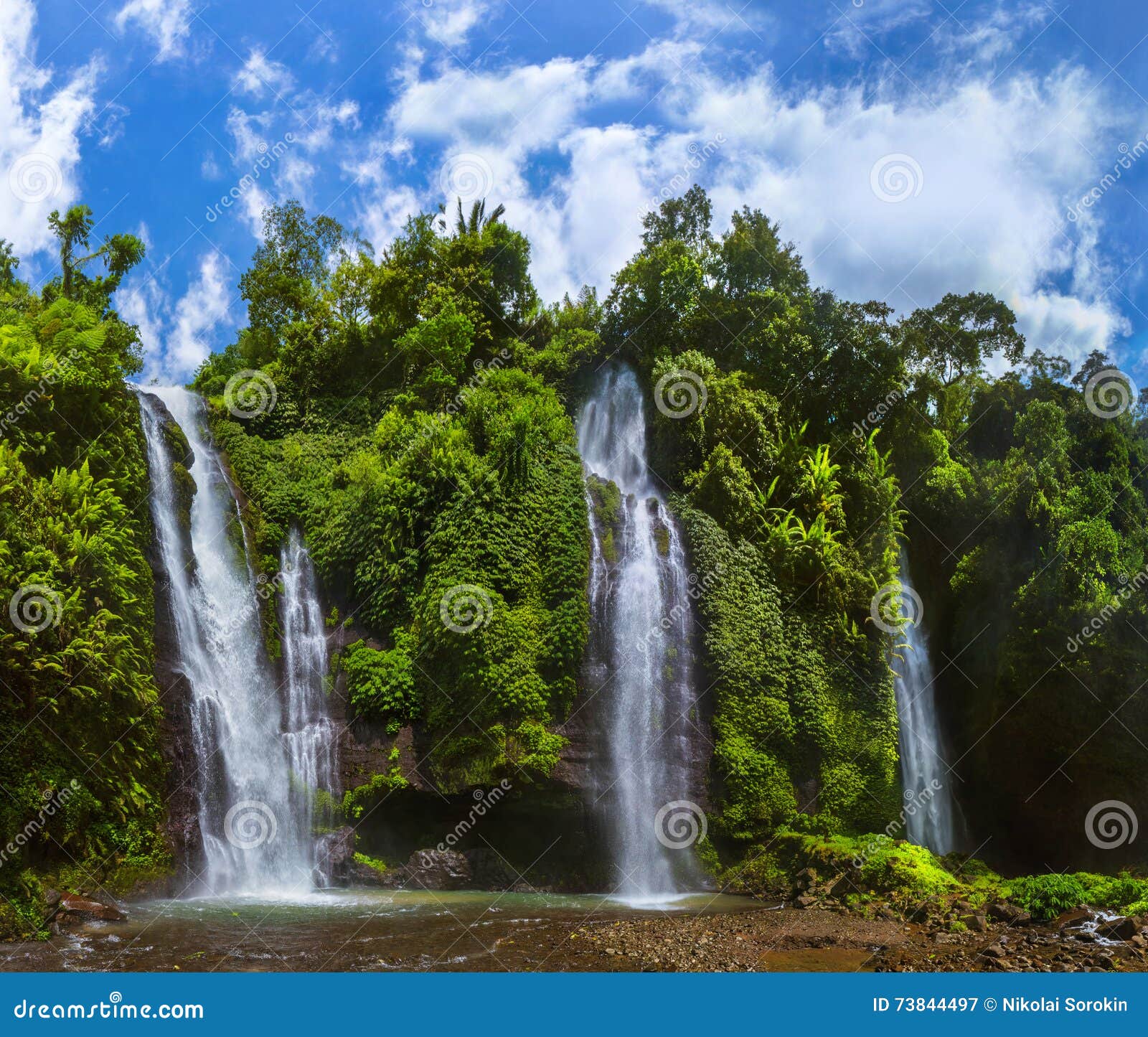 Sekumpul-Wasserfall - Bali-Insel Indonesien Stockbild - Bild von ...