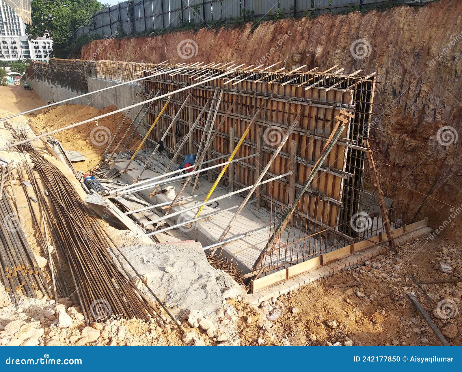 Retaining Wall is Under Construction. Editorial Image - Image of ...