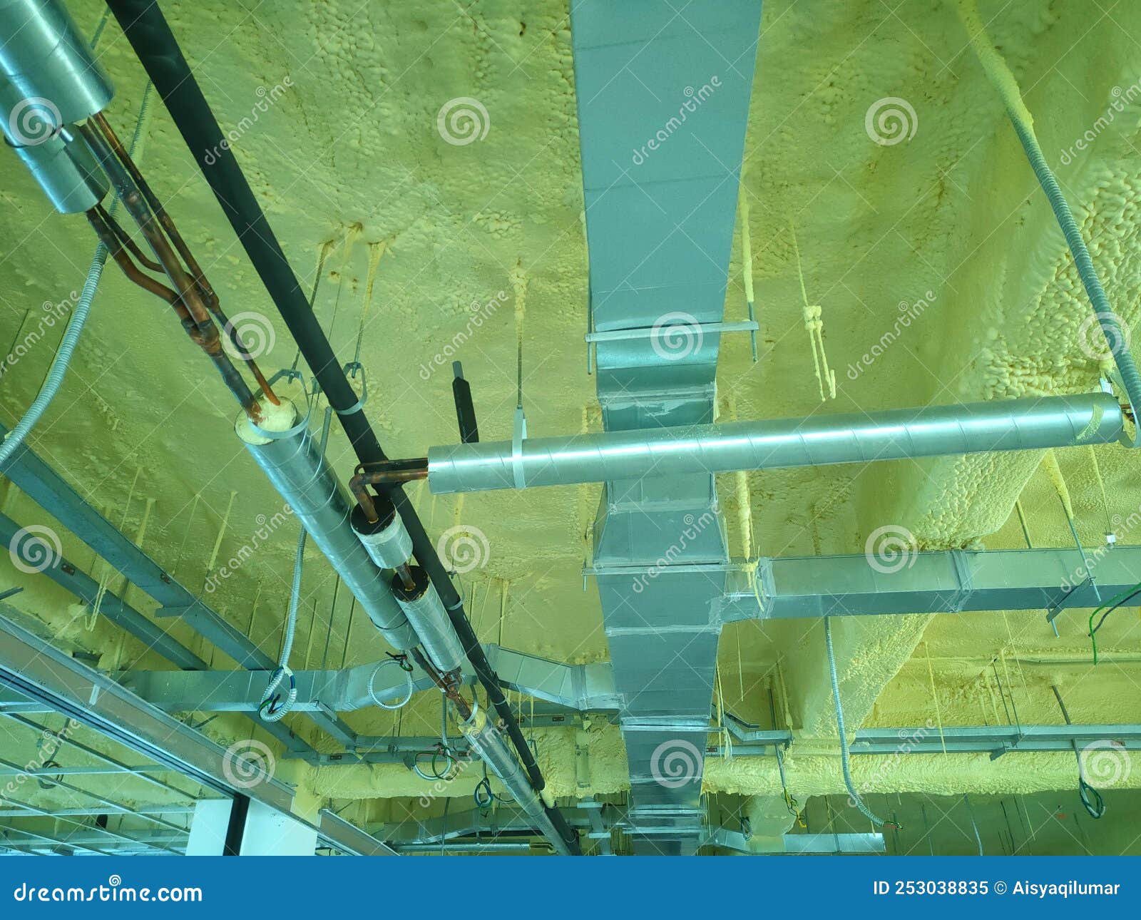 A Concrete Ceiling Surface That Has Been Sprayed With A Layer Of ...