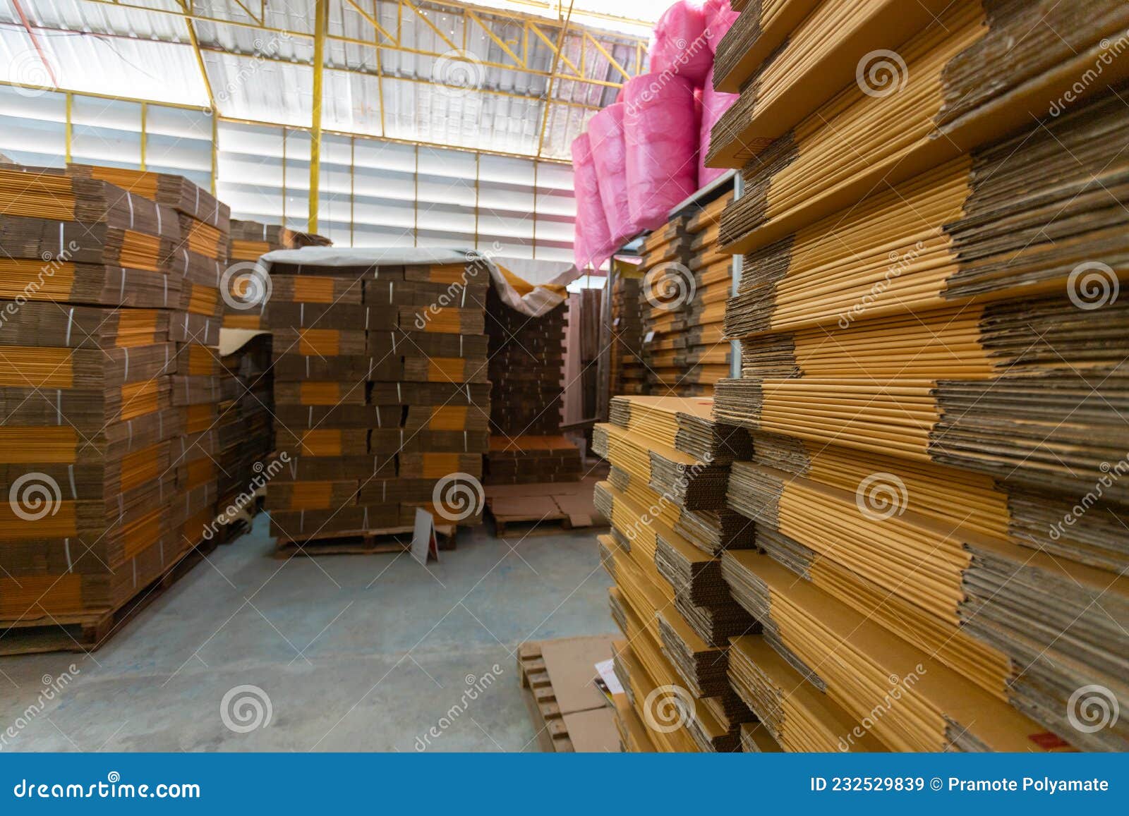 Select Focus of Row of Brown Boxes, Rack Stack Arrangement of Cardboard ...