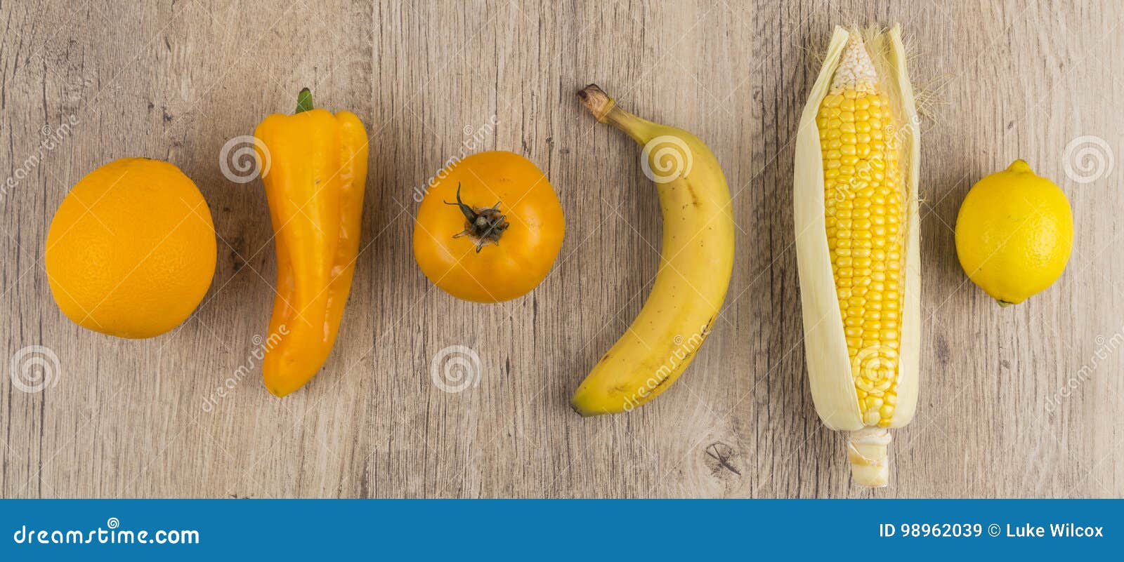 Selectie Van Oranje En Geel Fruit Stock Afbeelding - Image of ...