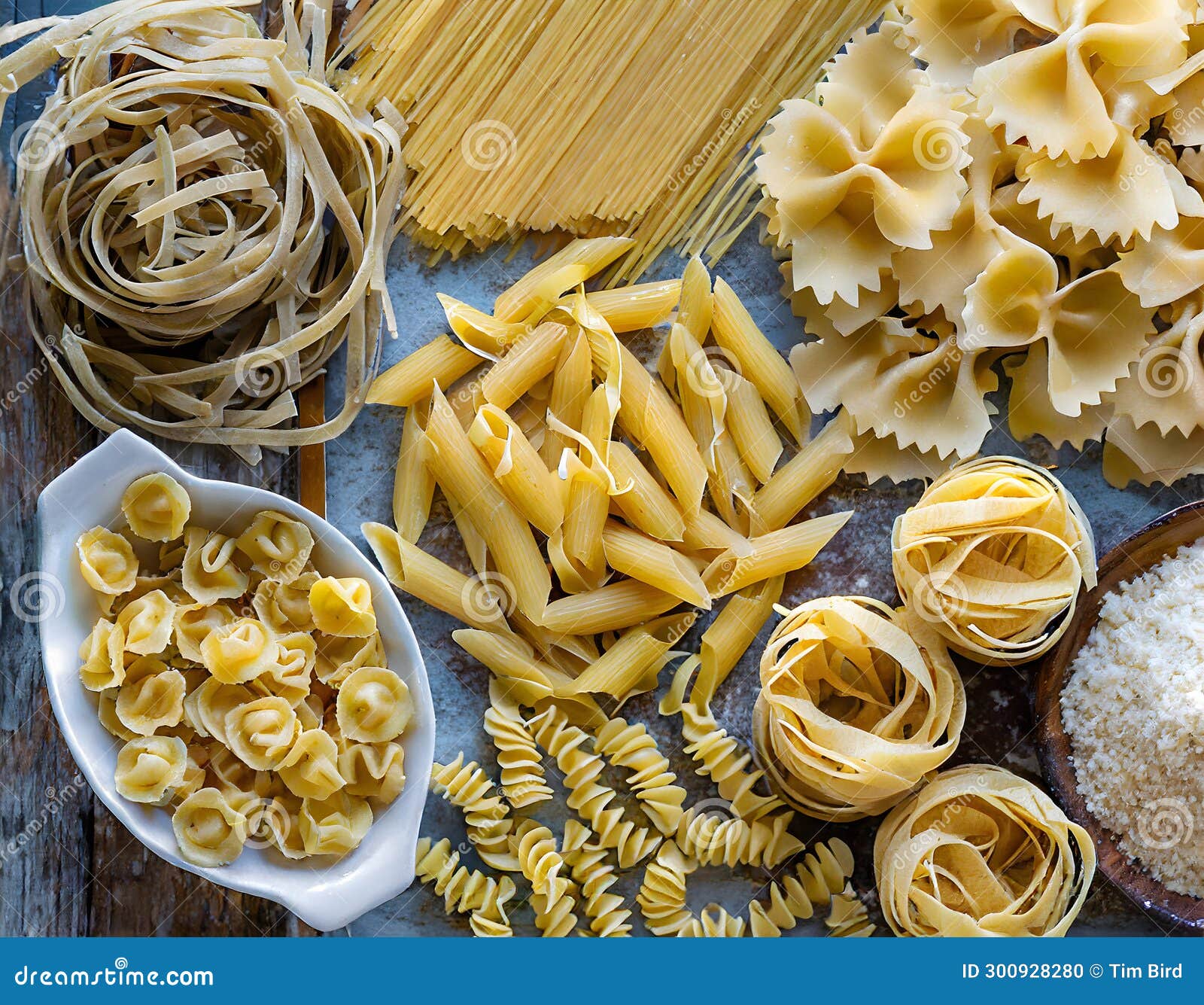A selection of pasta stock illustration. Illustration of simple - 300928280