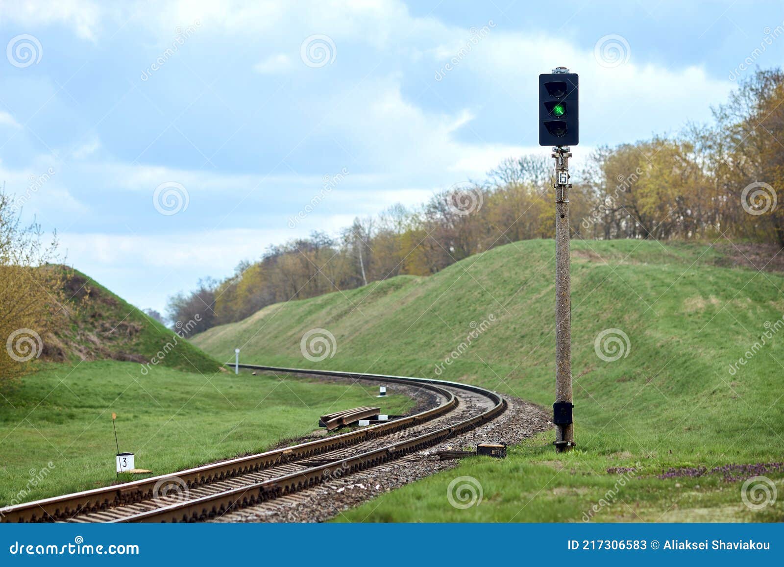 Selective Focus Railway Green Lantern of Semaphore Railroad Enable ...