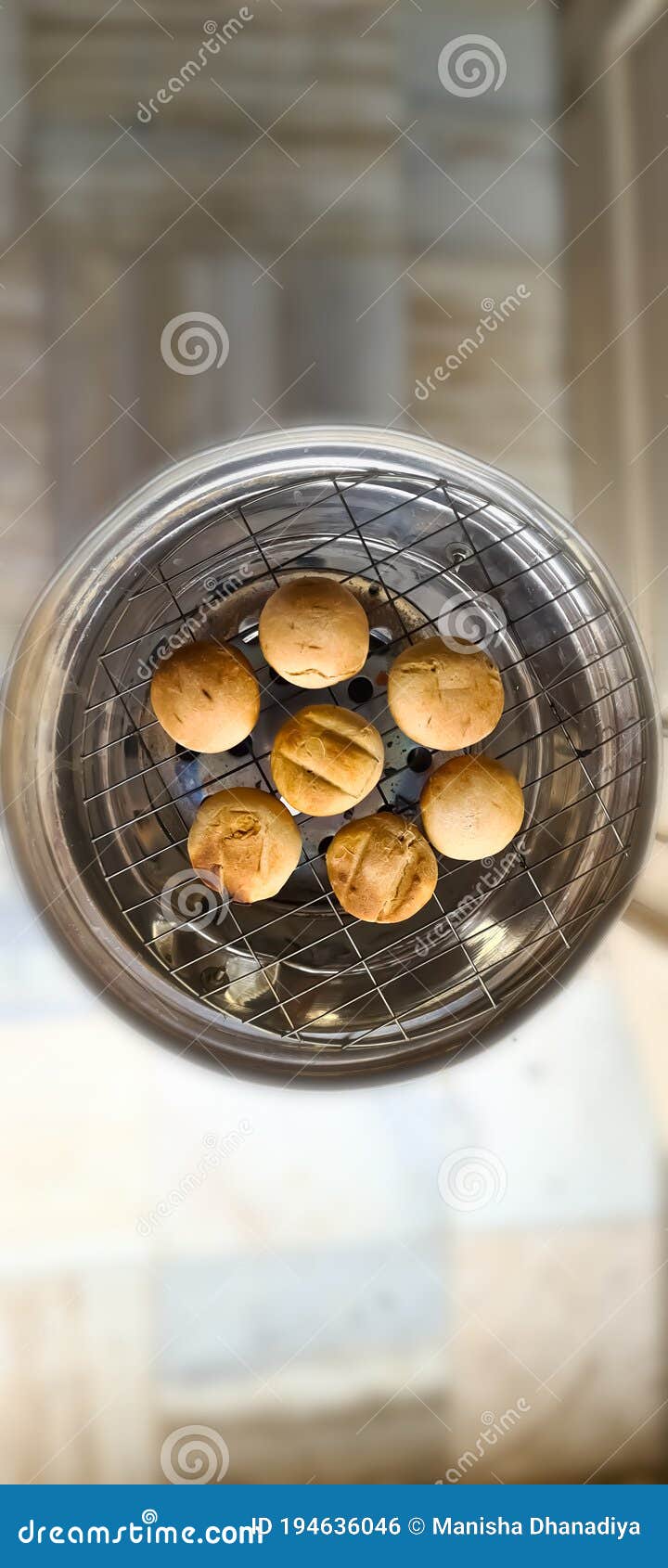 Selective Focus on Round Shape Food in Backing Pan Stock Photo - Image ...