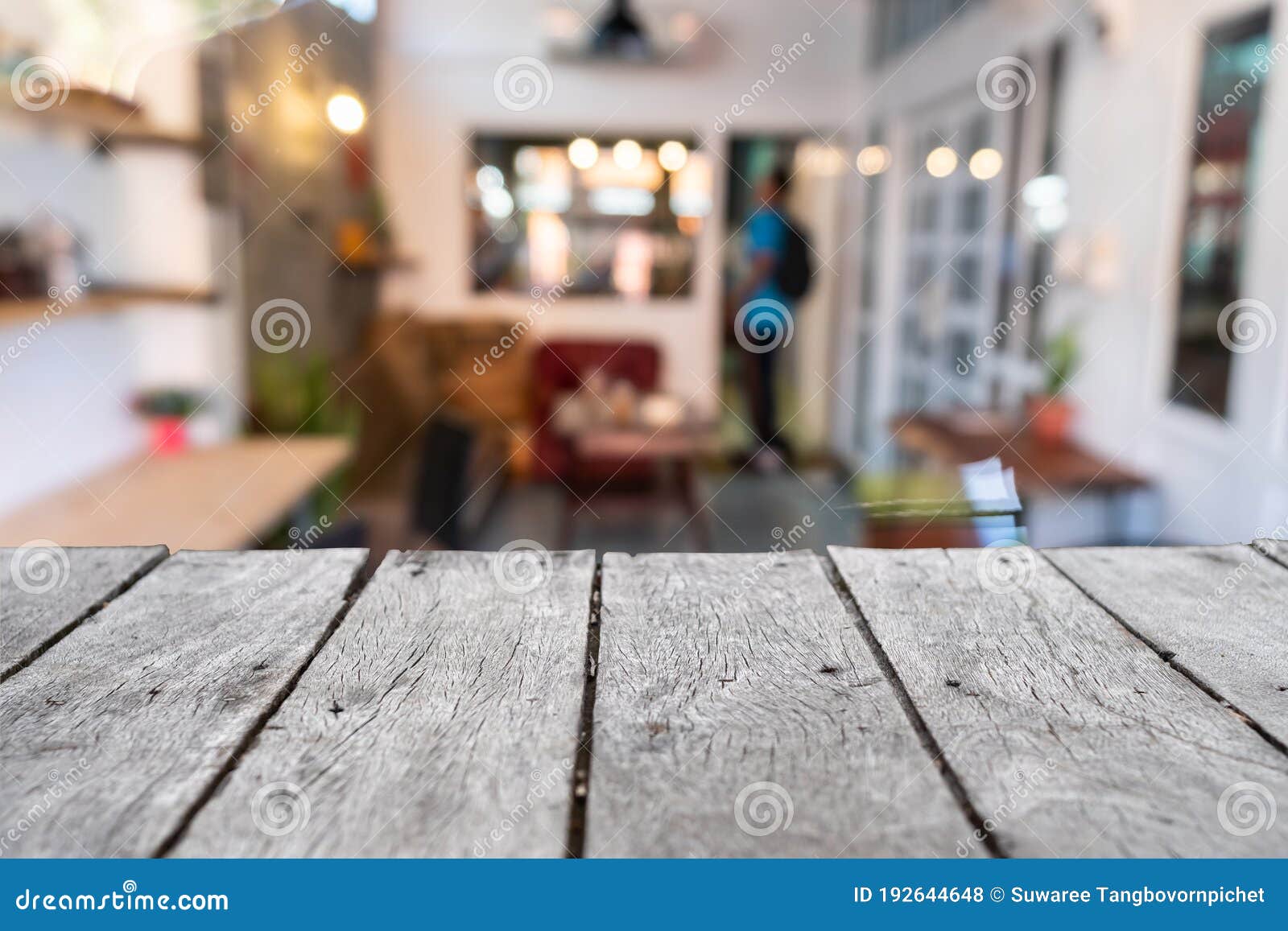 Selective Focus of Wooden Table with Blur Coffee and Restutant Cafe ...