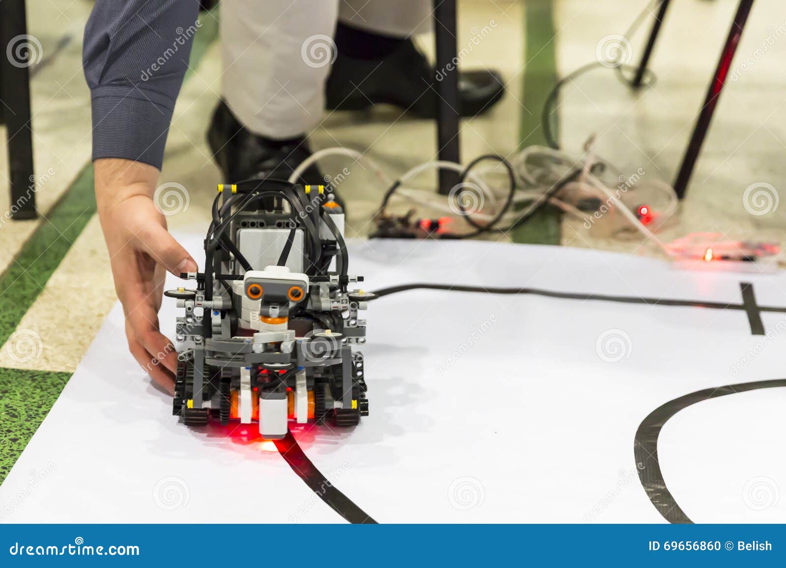 Self Made Robot Lego Blocks Human Hand Stock Photos - Free & Royalty ...