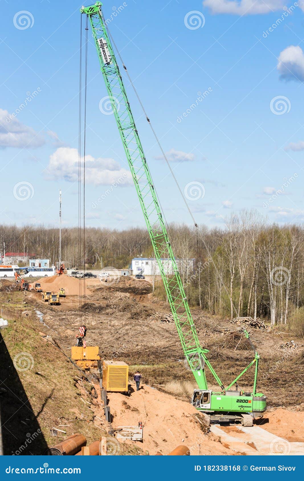 Self-propelled Crane at the Construction Site Editorial Stock Photo ...