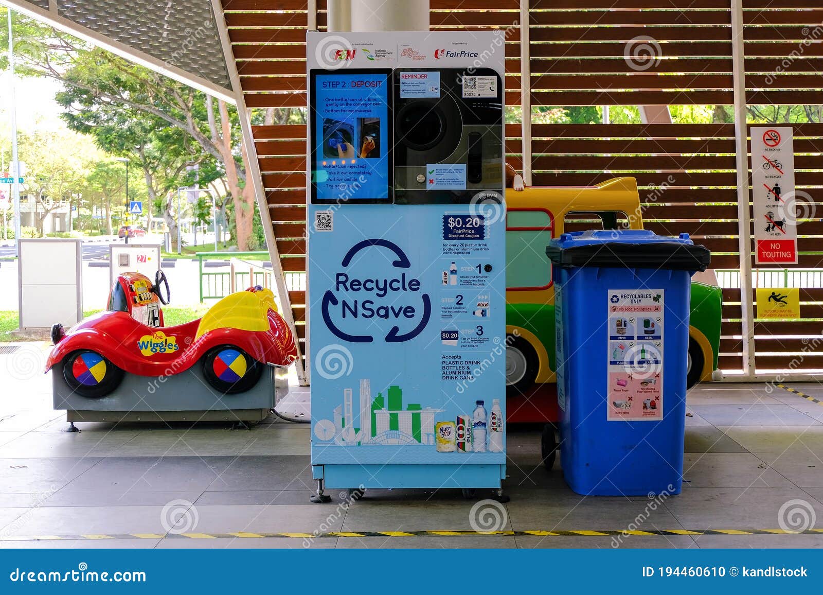 Reverse Vending Machine Editorial Image 68075642 7839