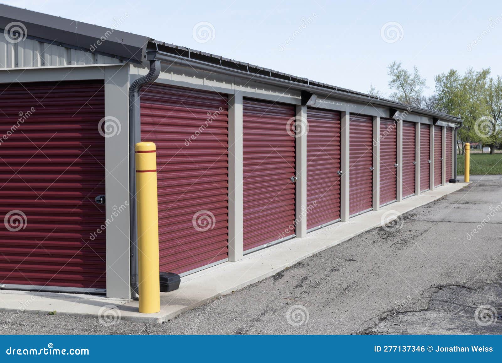 Self Storage and Mini Storage Garage Units. Personal Warehouse Lockers ... Self Storage and Mini Storage Garage Units. Personal Warehouse Lockers ...