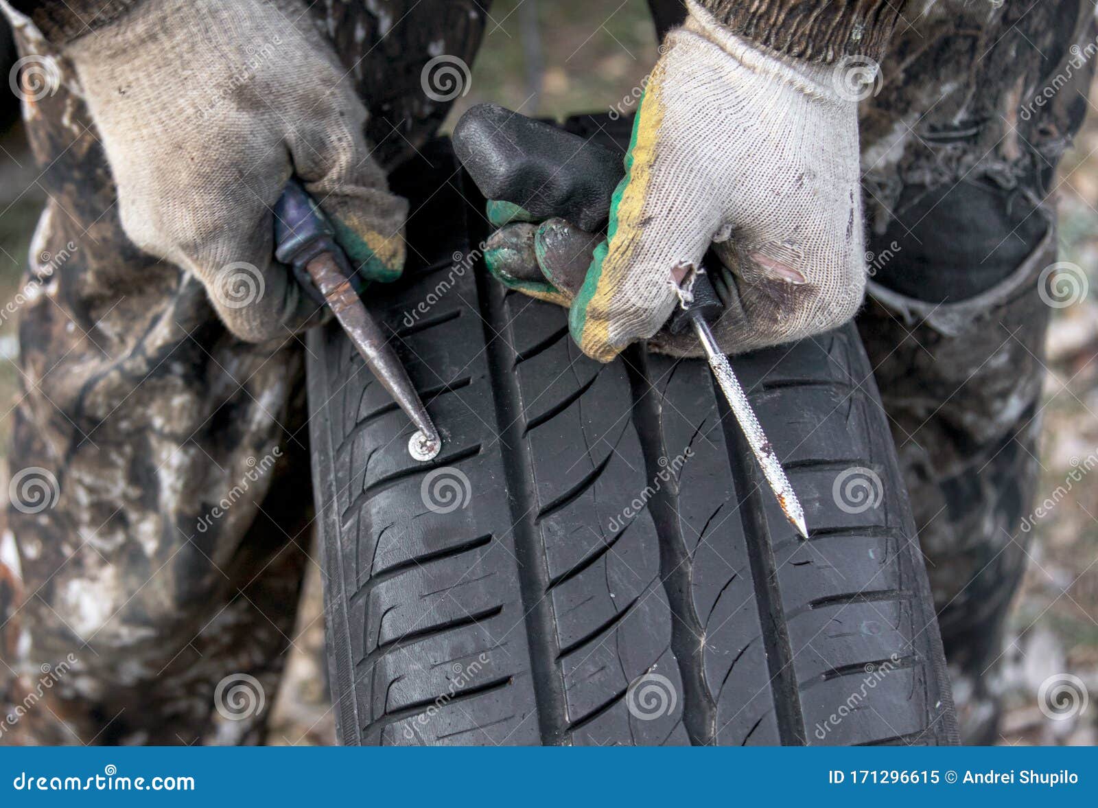Self-tapping on a Car Wheel Stock Image - Image of tube, closeup: 171296615