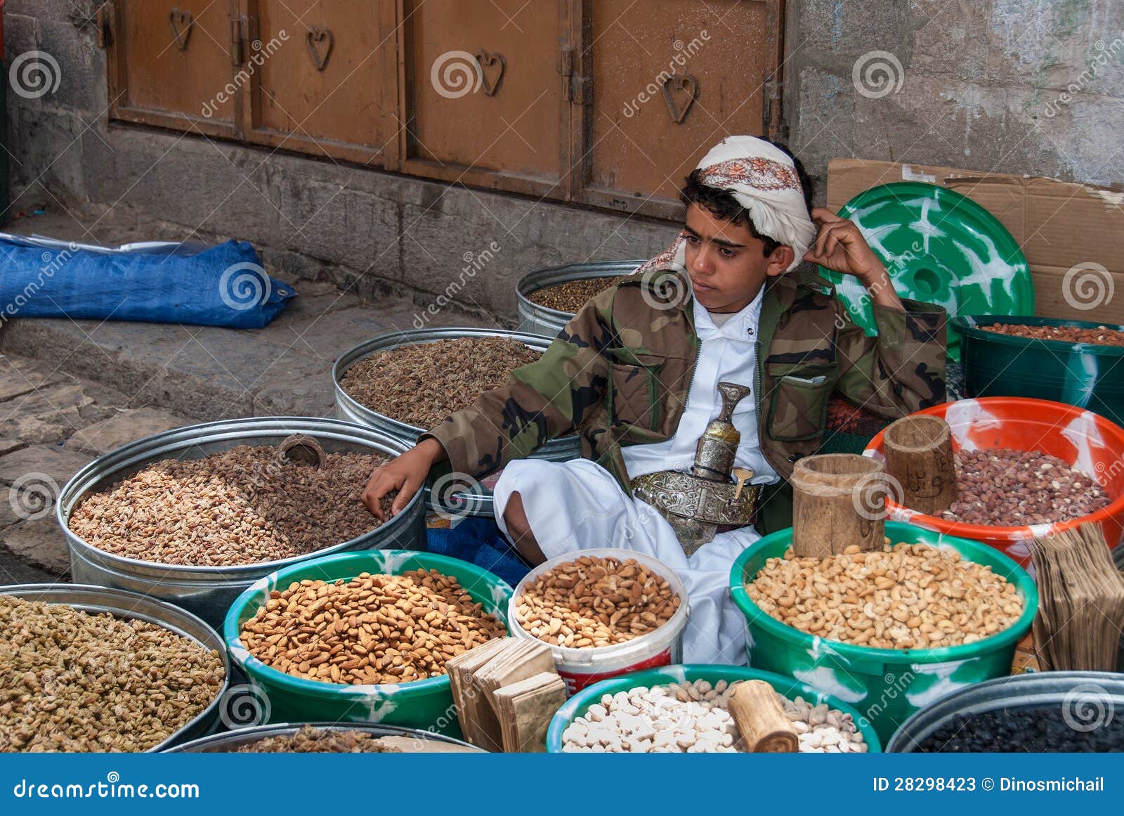 Selling Dried Fruits in Yemen Editorial Stock Photo - Image of sale ...