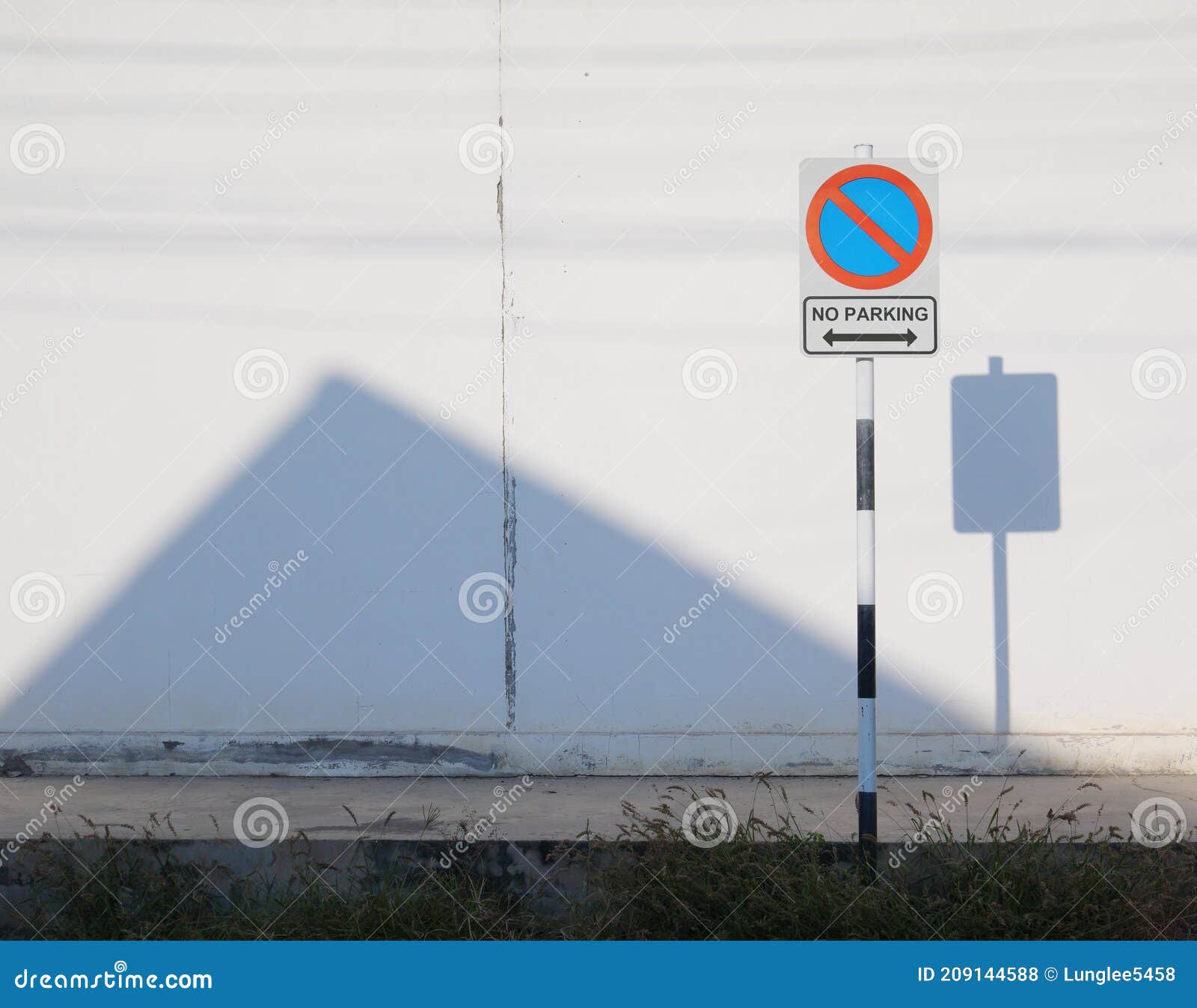 Sem Sinal De Estacionamento Foto de Stock - Imagem de cuidado, sinal ...