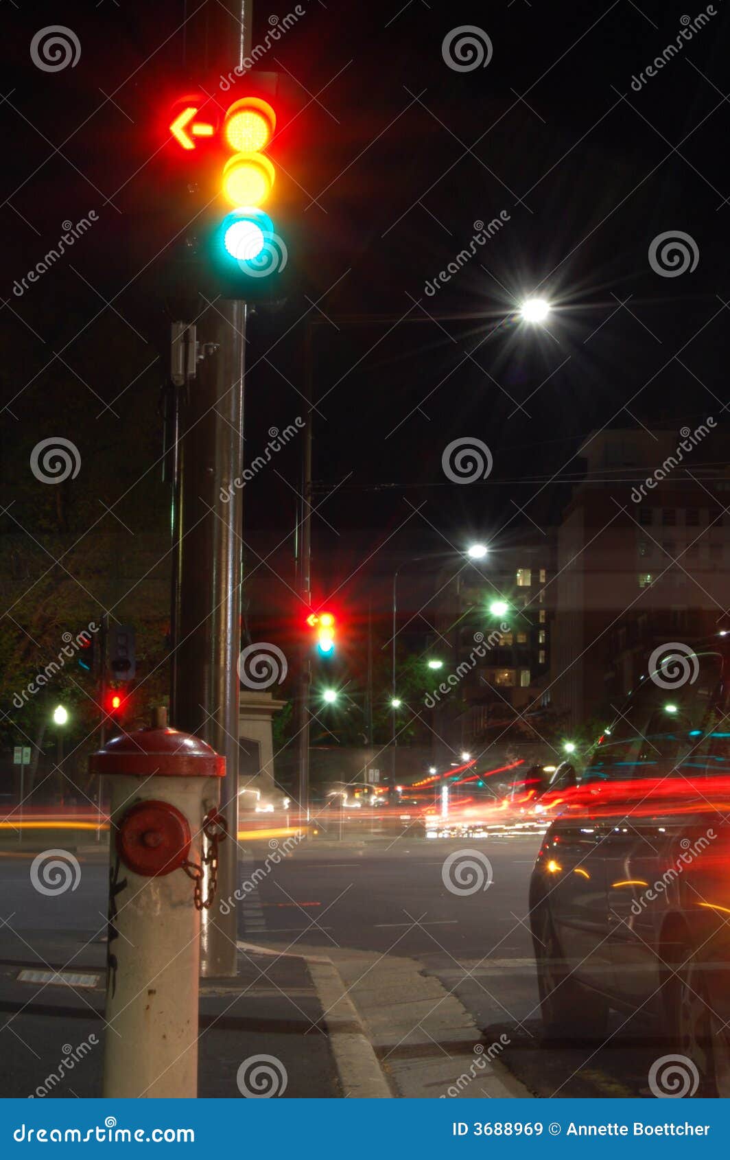 Semafori immagine stock. Immagine di incrocio, esposizione - 3688969