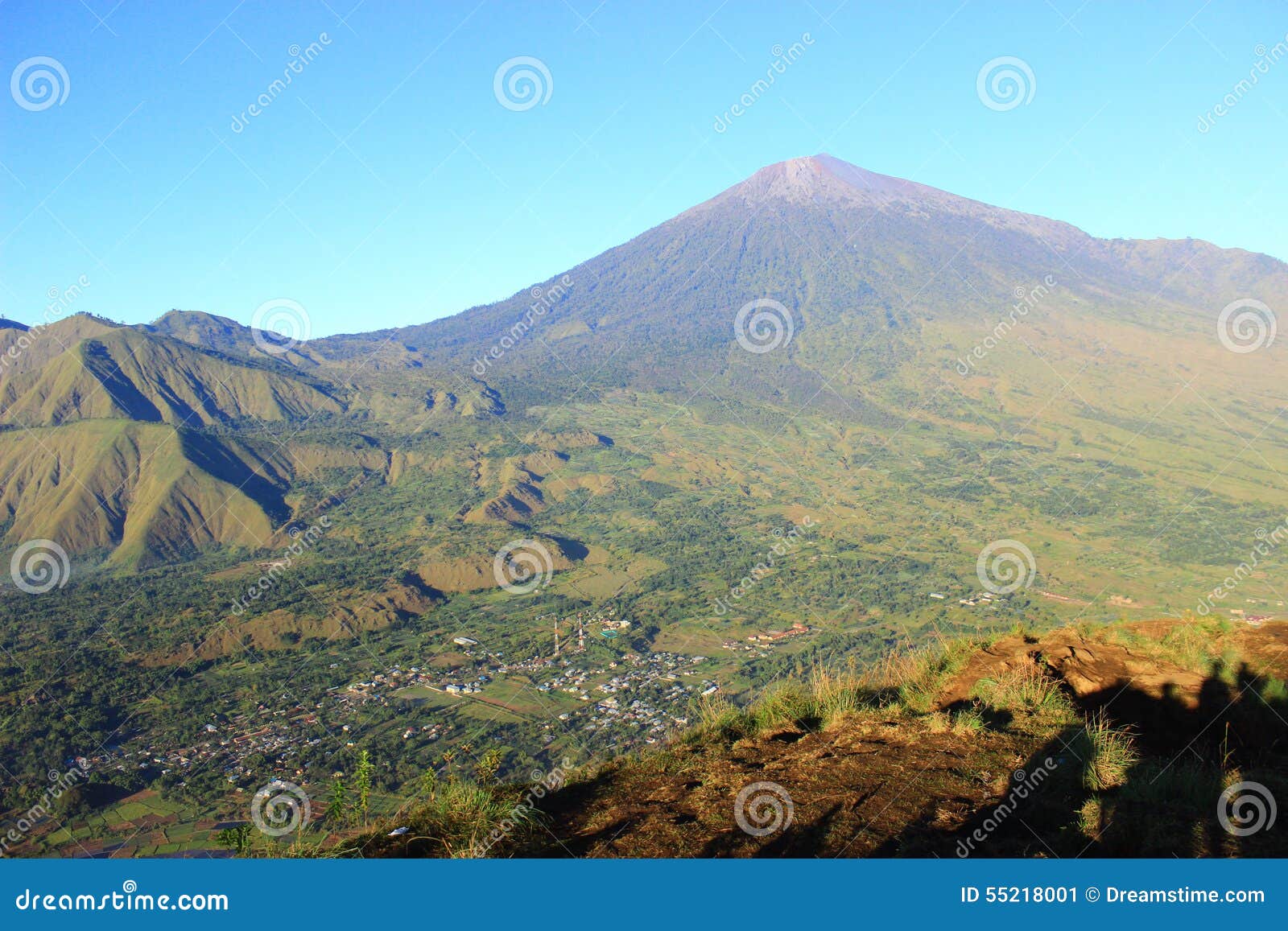 Sembalun village stock image. Image of mountain, rinjani - 55218001