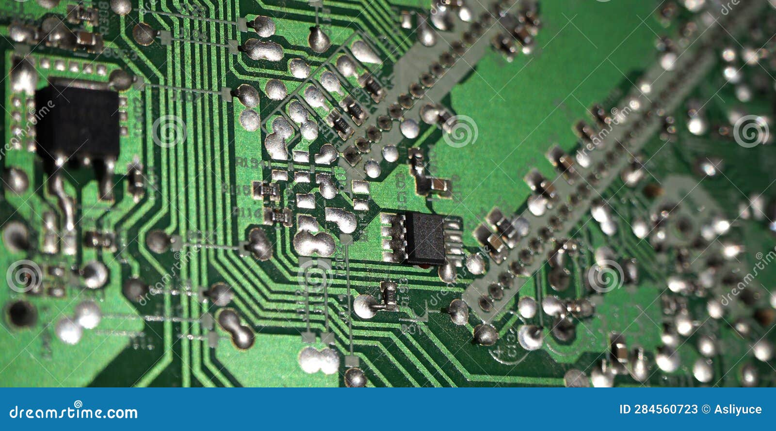 Semiconductor Chip on Printed Circuit Board Stock Image - Image of ...