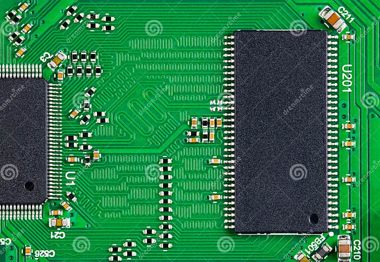 Semiconductor Chips on Electronic Printed Circuit Board for High Speed ...
