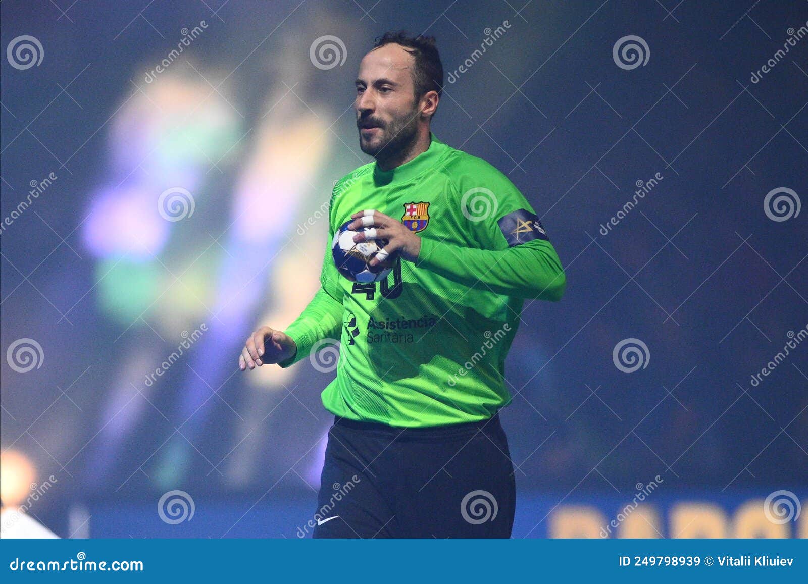 Semifinal THW Kiel - Barca EHF FINAL4 Men Editorial Stock Image - Image ...