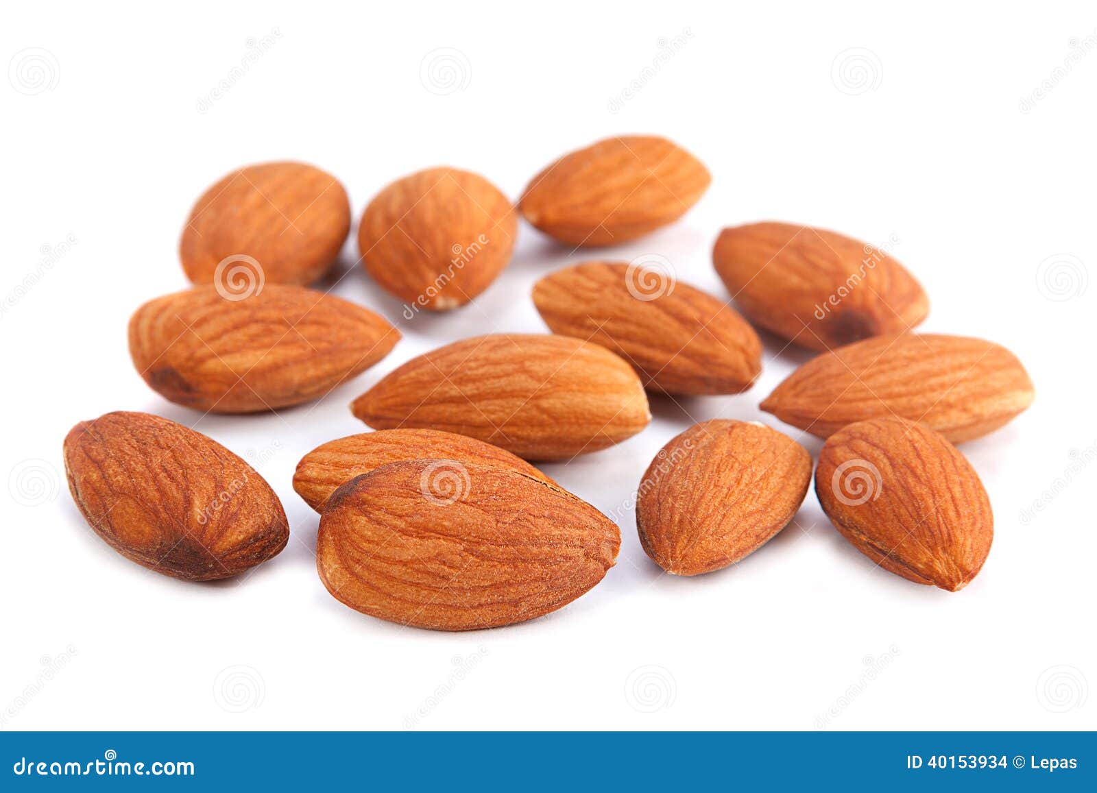 Semilla De La Nuez De La Almendra Foto de archivo - Imagen de travieso ...