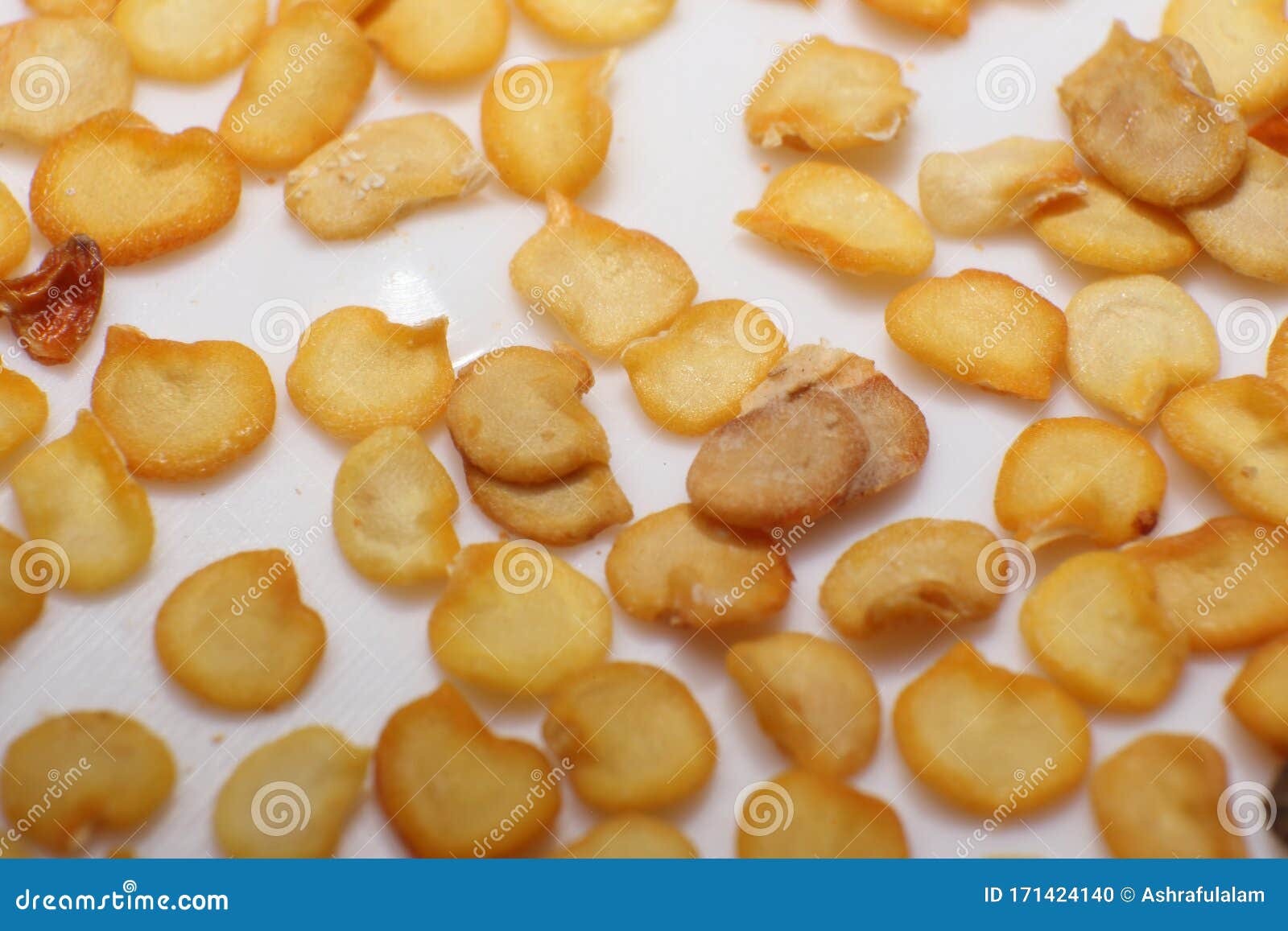 Semillas de chile foto de archivo. Imagen de hoja, color - 171424140