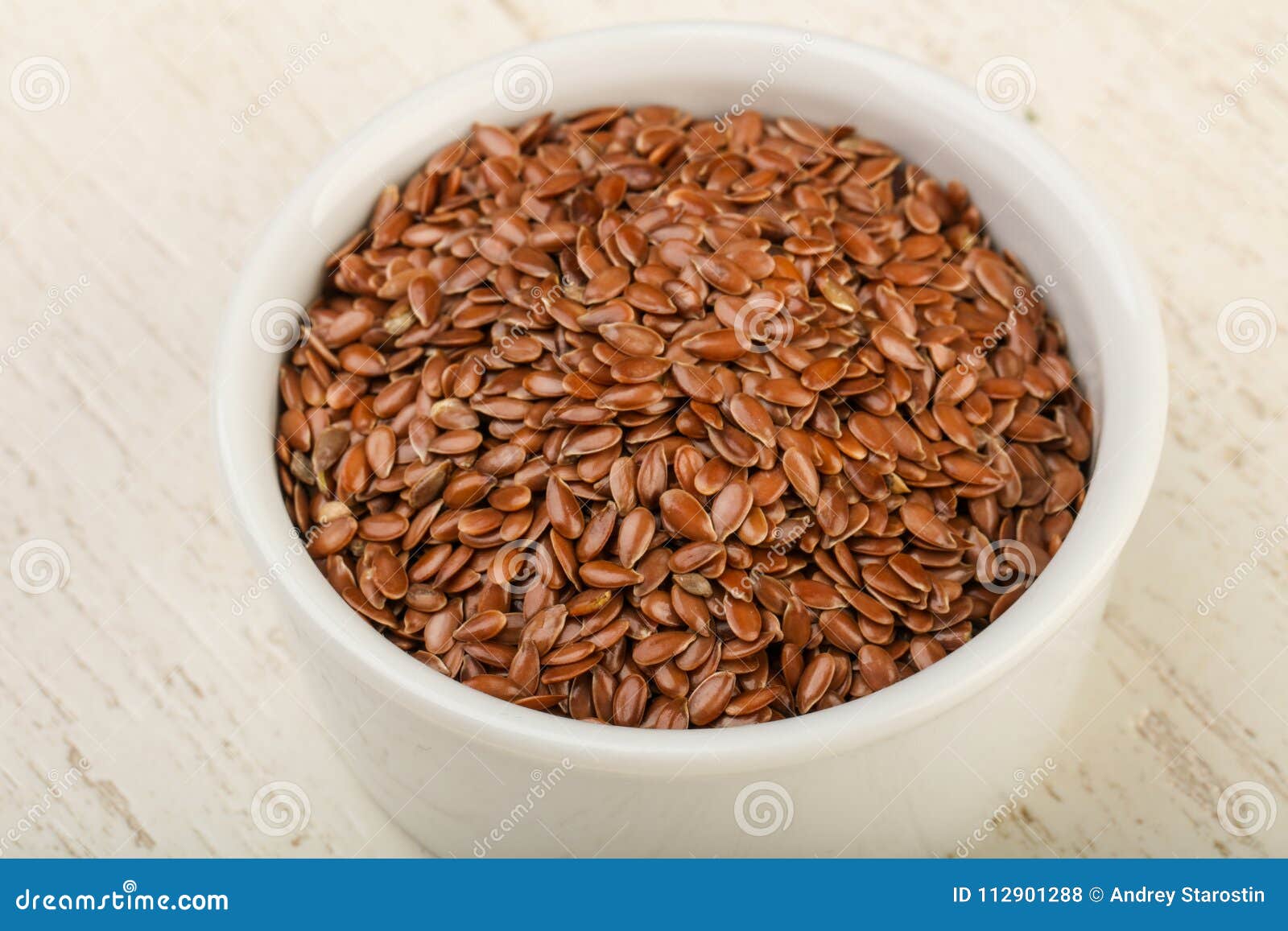 Semillas de lino foto de archivo. Imagen de agricultura - 112901288