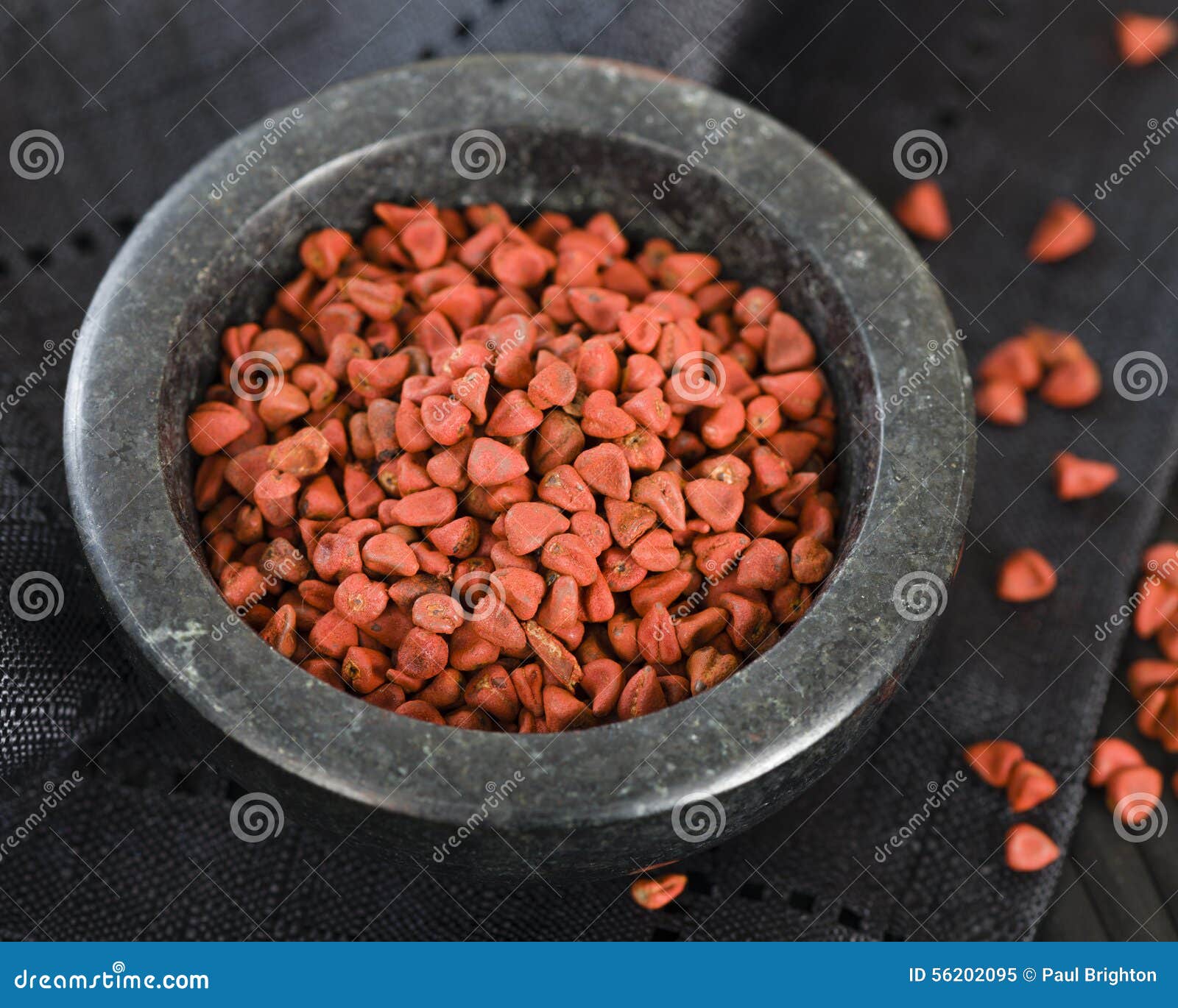 Semillas del achiote imagen de archivo. Imagen de alimento - 56202095