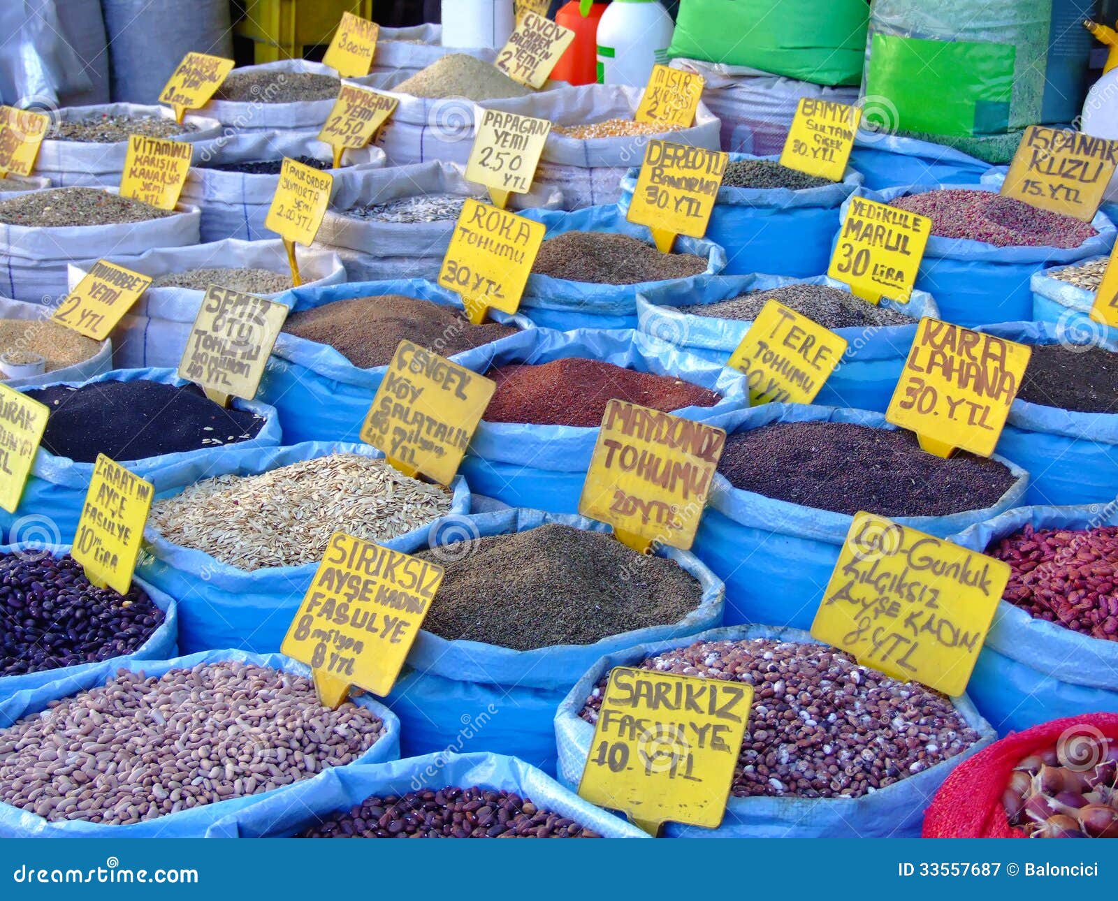 Semillas a granel imagen de archivo. Imagen de estambul - 33557687