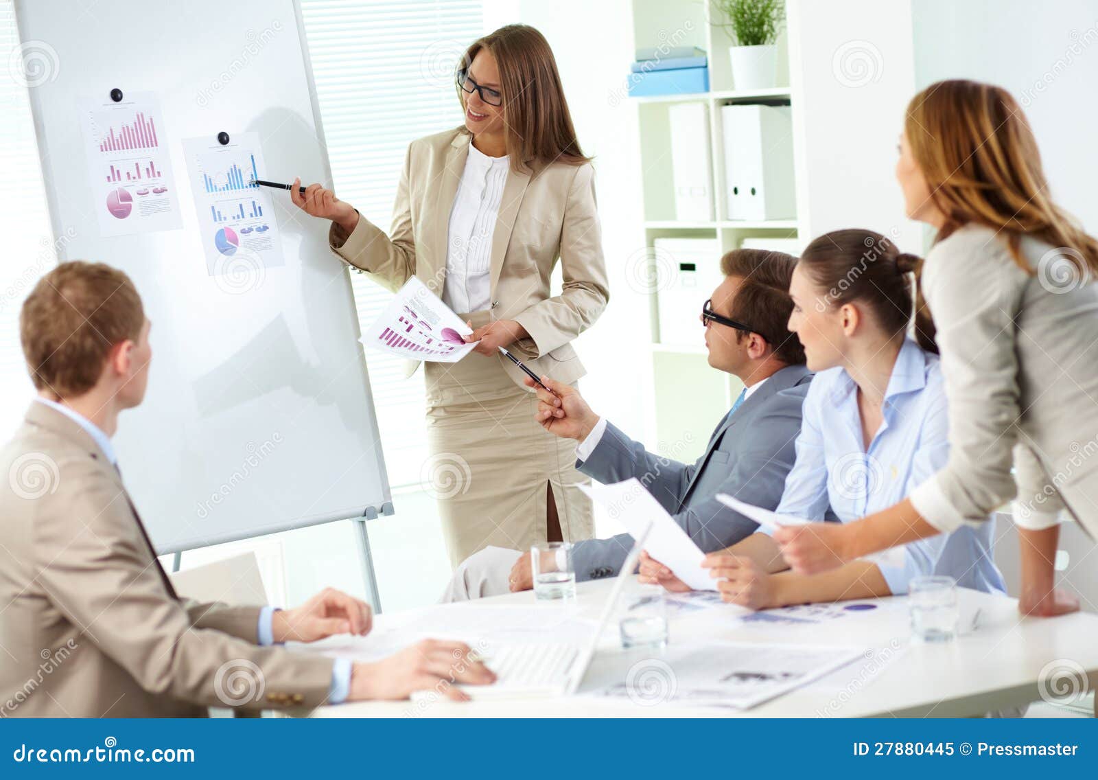 Seminar stockbild. Bild von zusammenwirken, zuhause, frau - 27880445