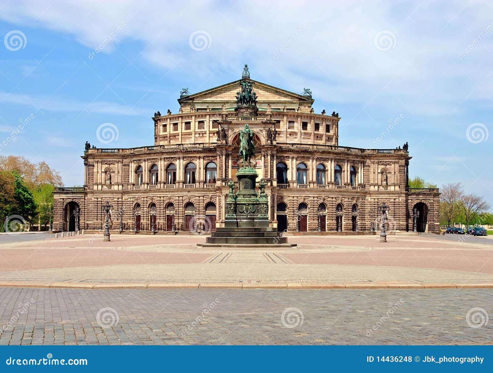 Semper Opera House, Dresden Stock Photo - Image of memorial ...