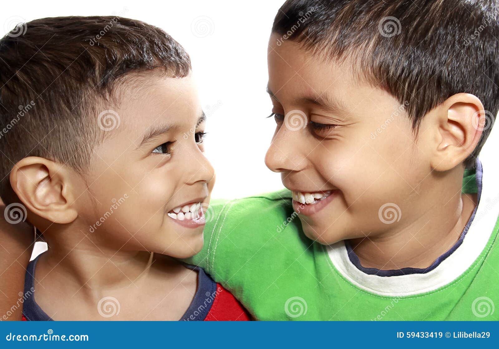 Sempre insieme? immagine stock. Immagine di ragazzo, latino - 59433419