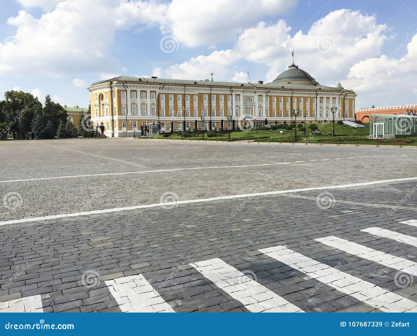 Senate Building in the Kremlin, Moscow Stock Image - Image of moscow ...