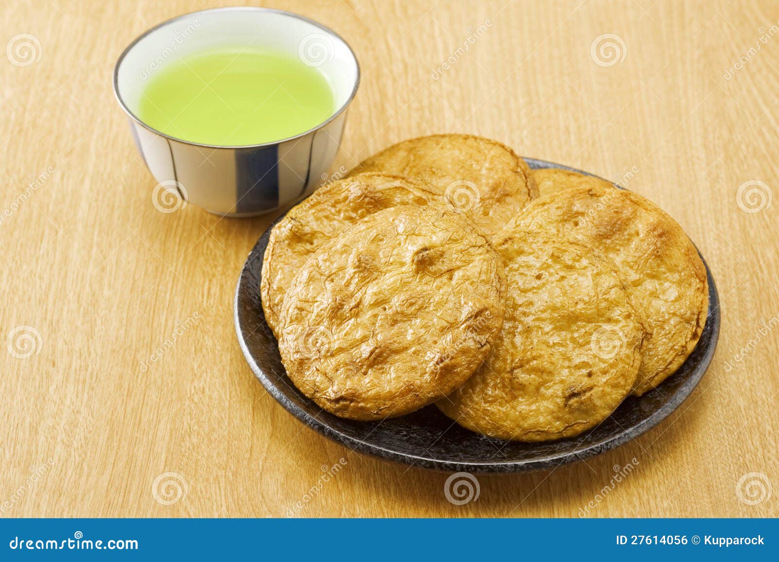 Senbei and green tea stock photo. Image of drink, dessert - 27614056