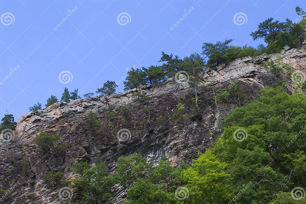 Seneca - Rocky Mountain Ridge Stock Photo - Image of appalachian, cliff ...