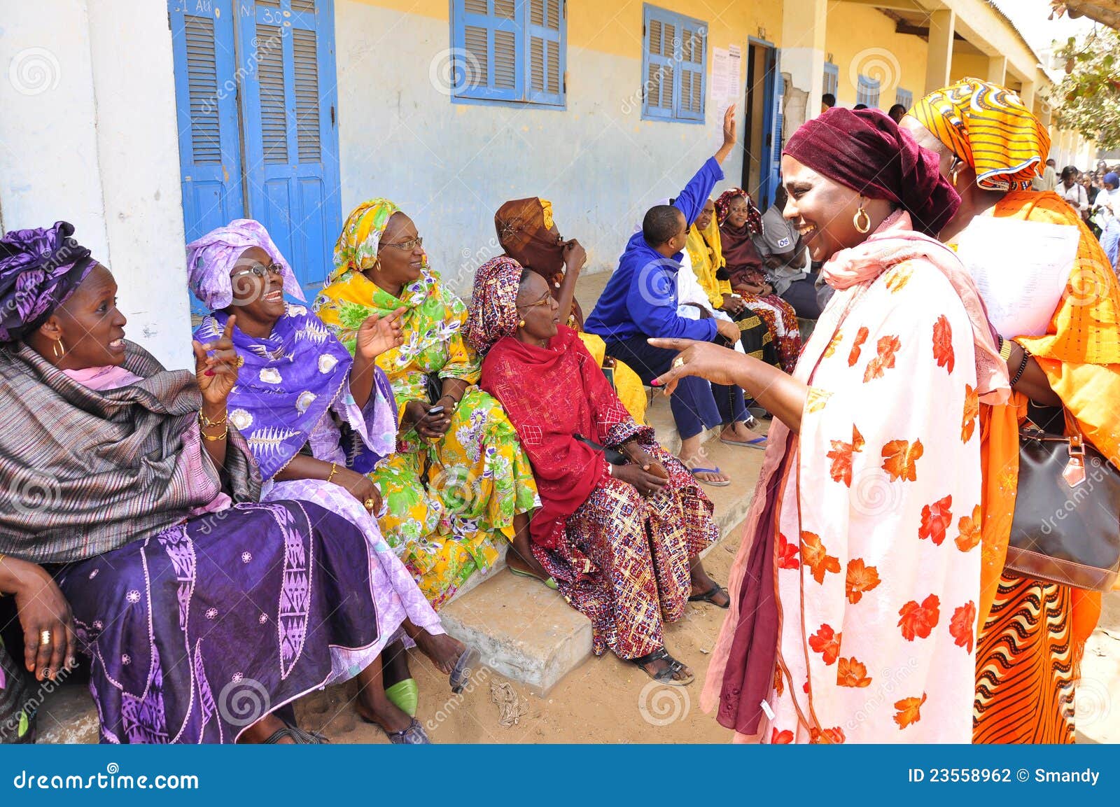 Senegalese women chatting editorial photography. Image of colorful ...