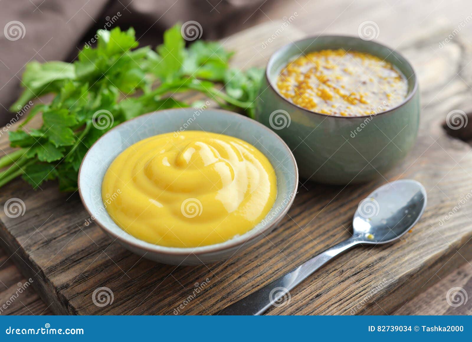 Senf in Der Zusammenstellung Stockfoto - Bild von saatgut, frankreich ...