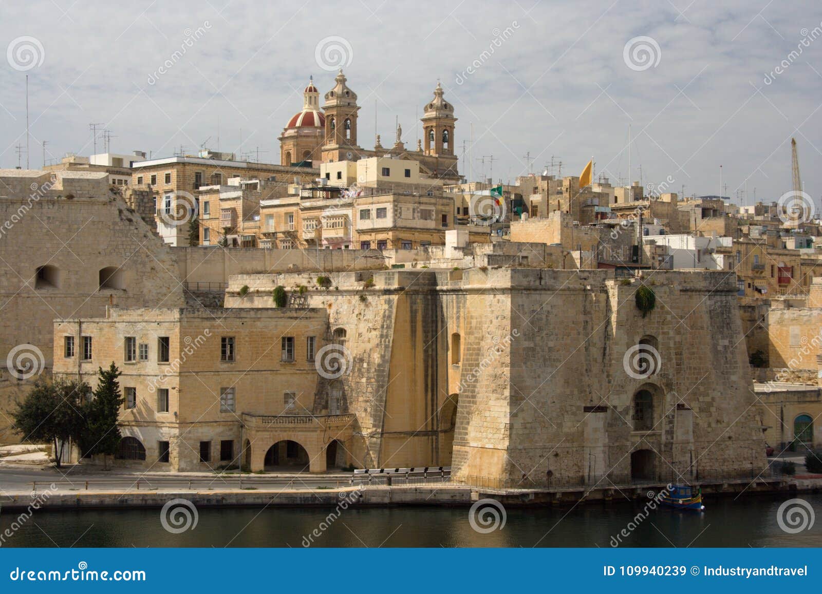 Senglea L`Isla, Malta stock image. Image of dome, buildings - 109940239