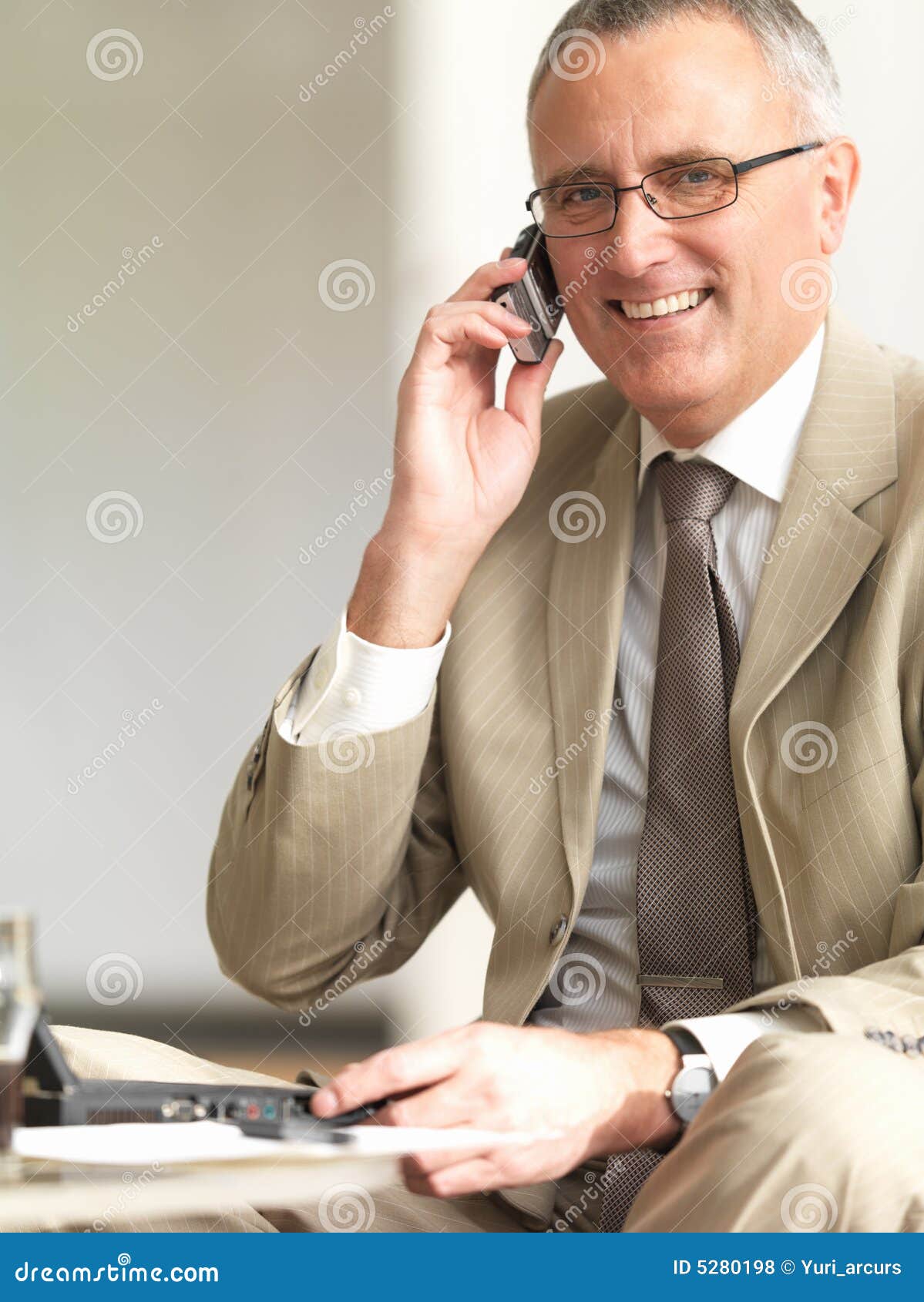 Senior Business Man Using Cell Phone Stock Photo - Image of phone ...