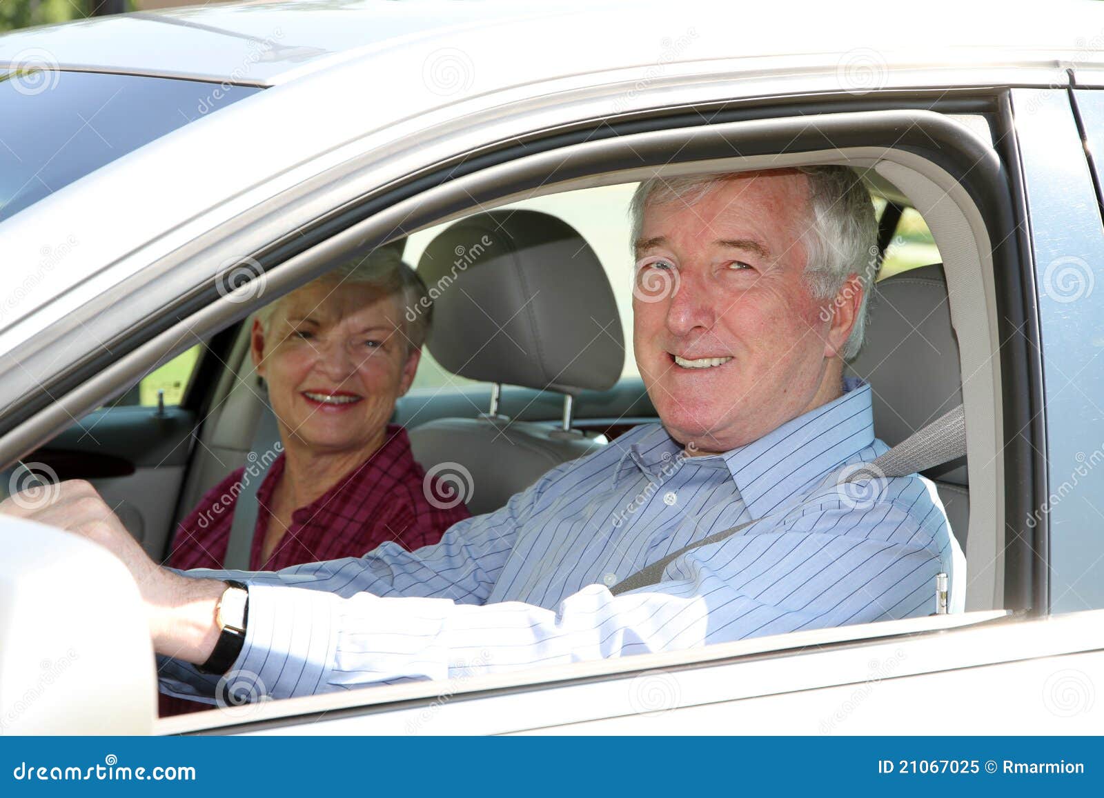 Senior Couple In Car Royalty Free Stock Photo - Image: 21067025