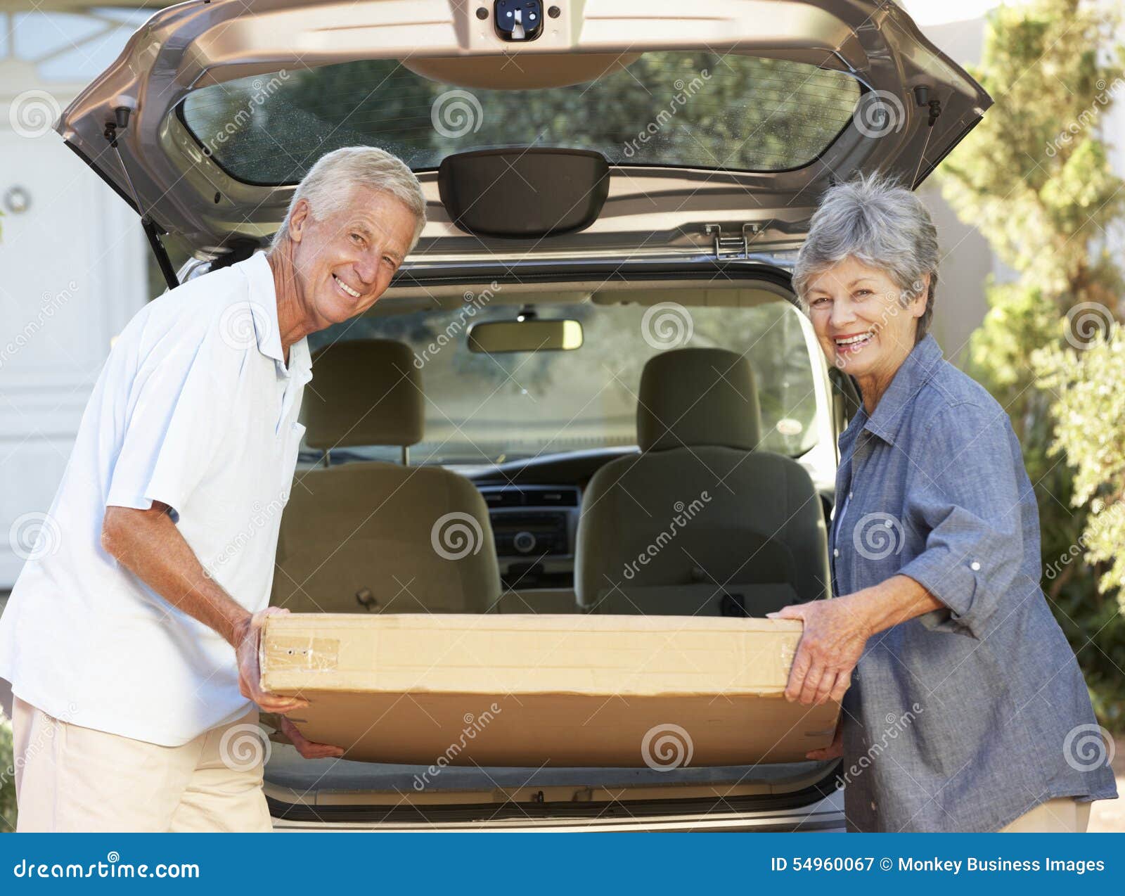 Couples Loading Stock Photos - Free & Royalty-Free Stock Photos from ...