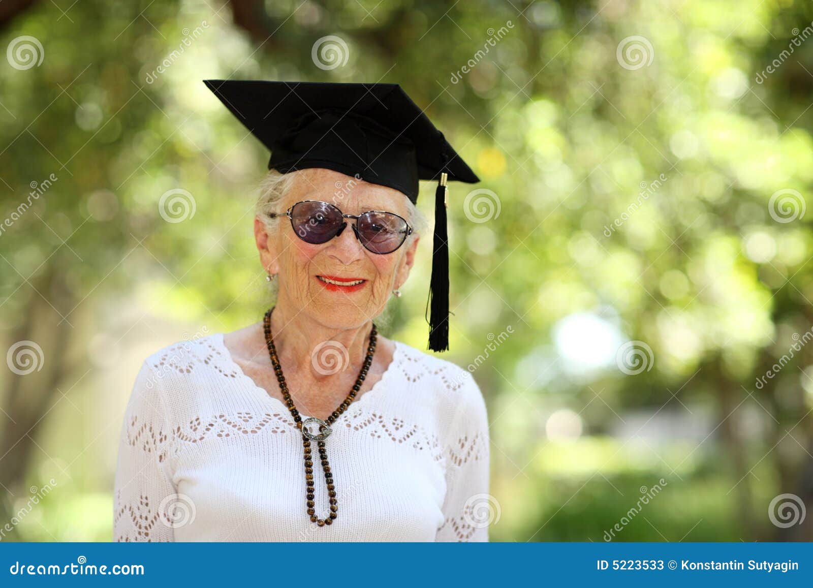 Senior graduation stock image. Image of happy, graduation - 5223533