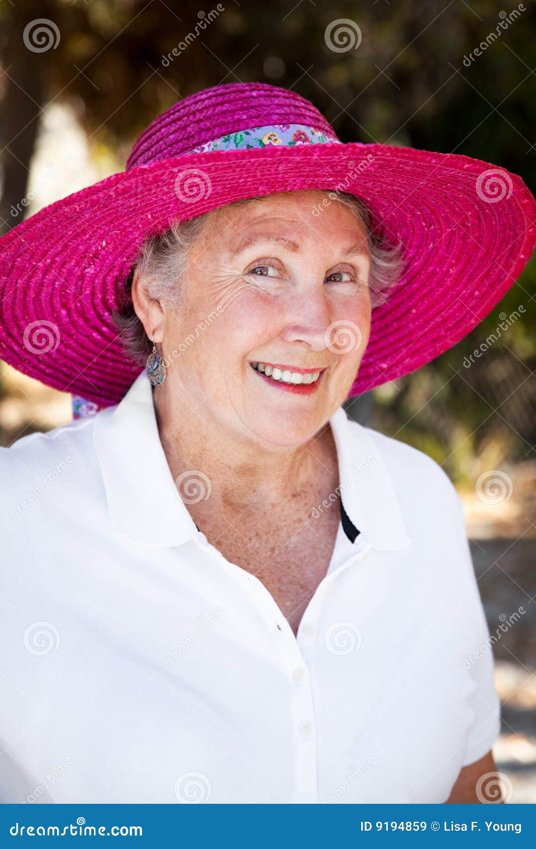 Senior Lady In Sun Hat Stock Image Image Of Gray Hair 9194859