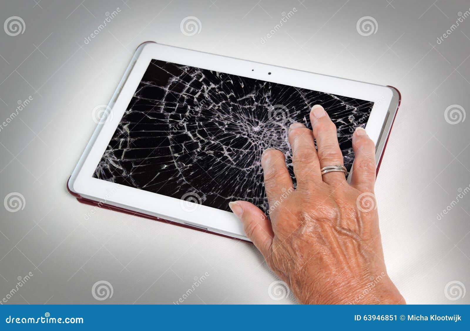 Tablet Cracked Screen Damaged Shattered And Smashed Broken Not ...