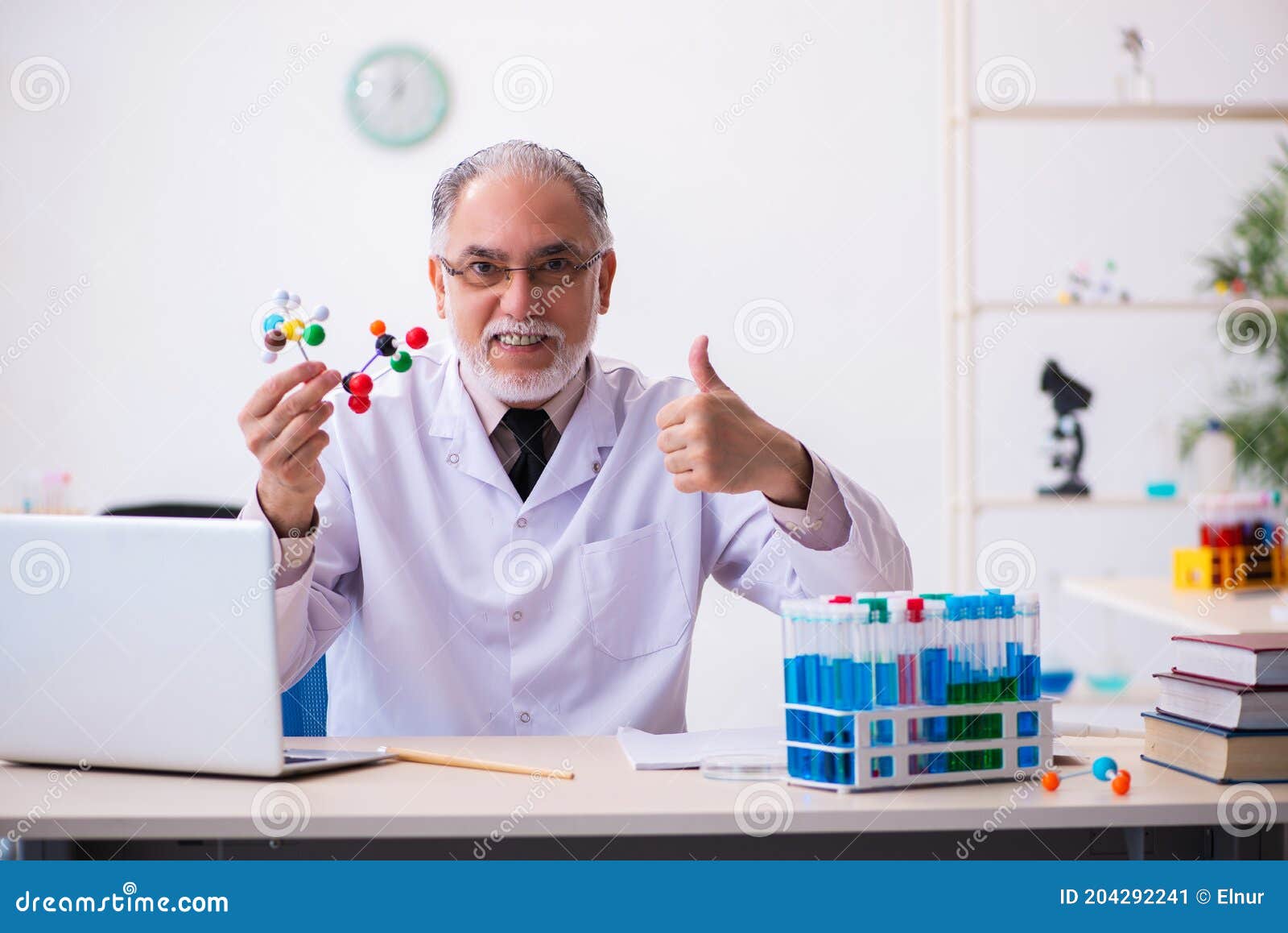 Old Male Scientist Studying Molecular Model Stock Image - Image of ...