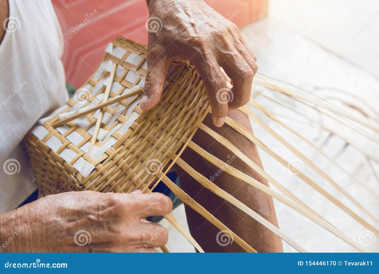Weaving A Bamboo Mat Editorial Photo | CartoonDealer.com #57338853