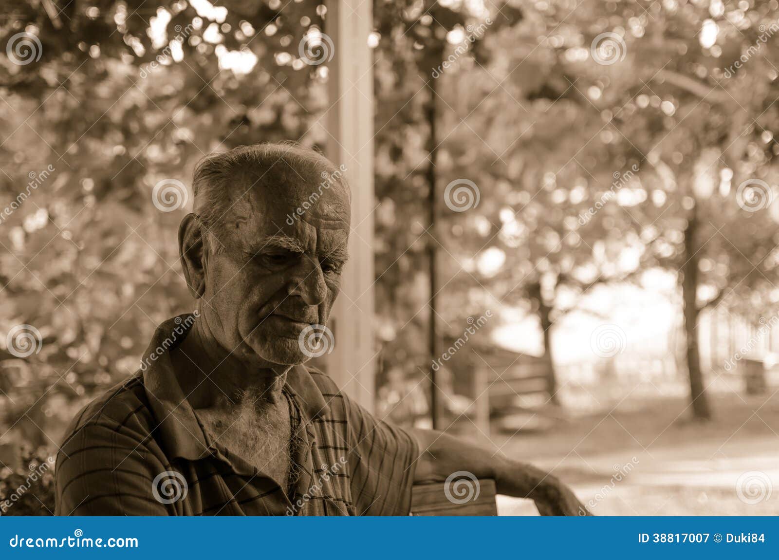 Senior man in the park stock image. Image of relaxation - 38817007