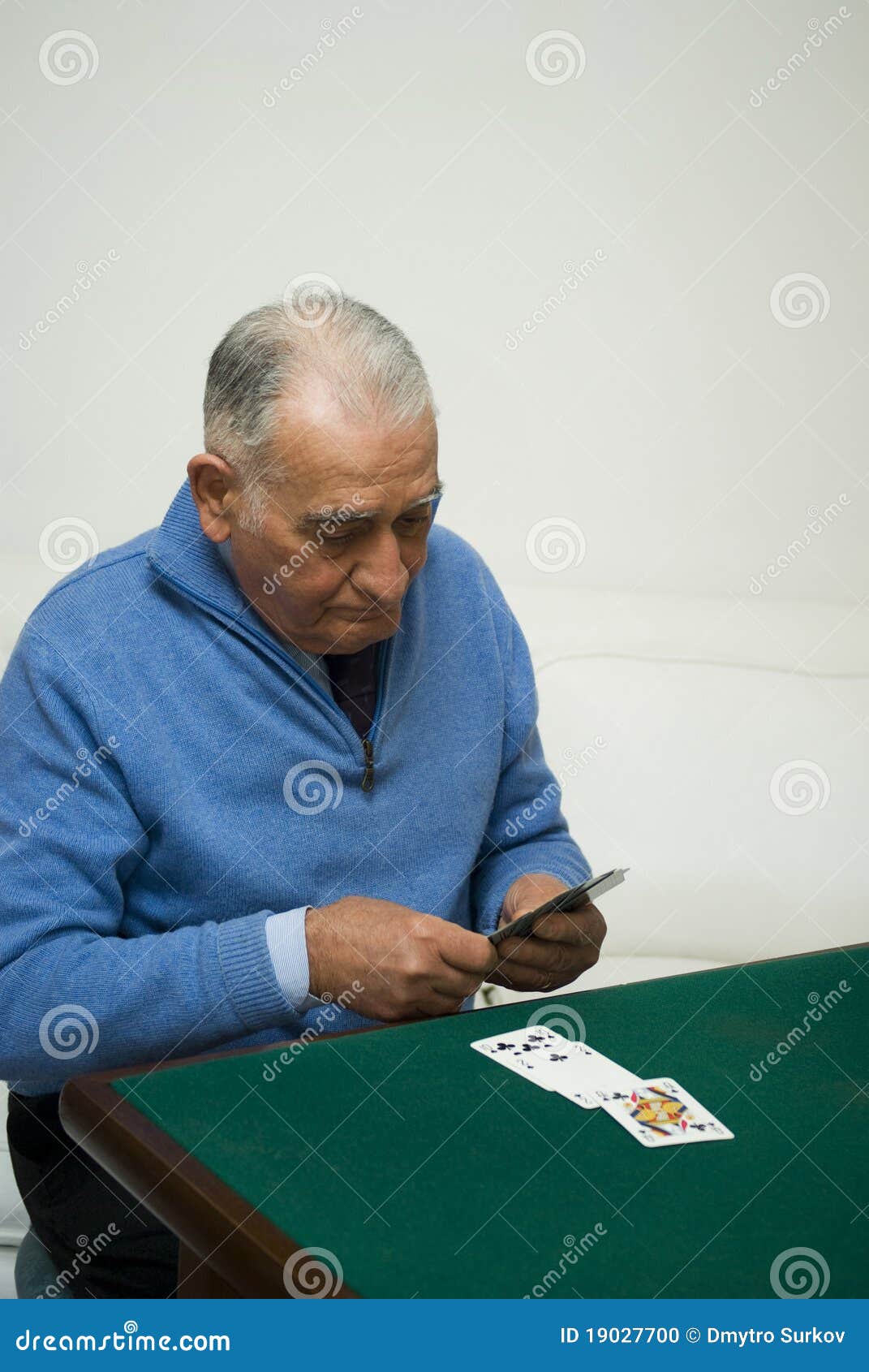 Senior man playing cards stock photo. Image of hair, elder - 19027700