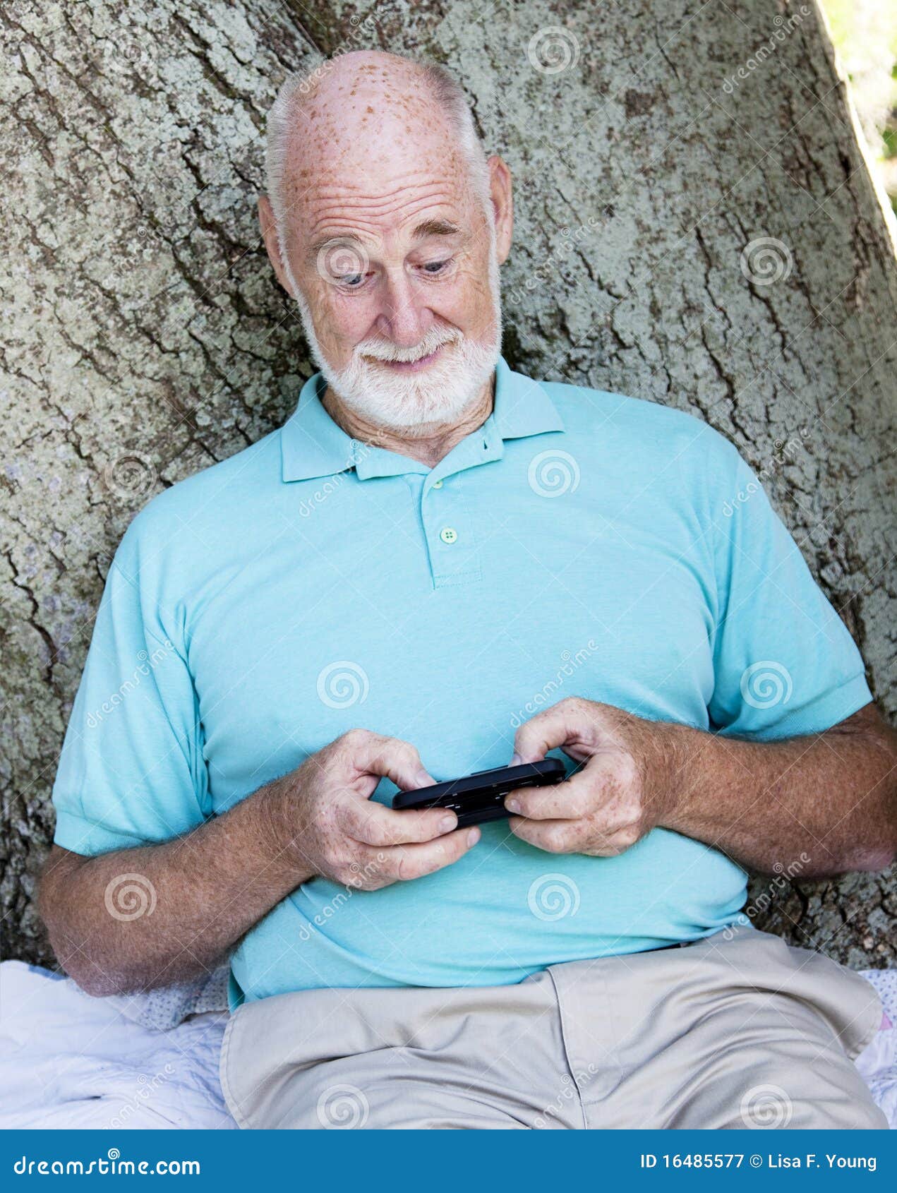 Senior Man Texting stock image. Image of texting, wireless - 16485577