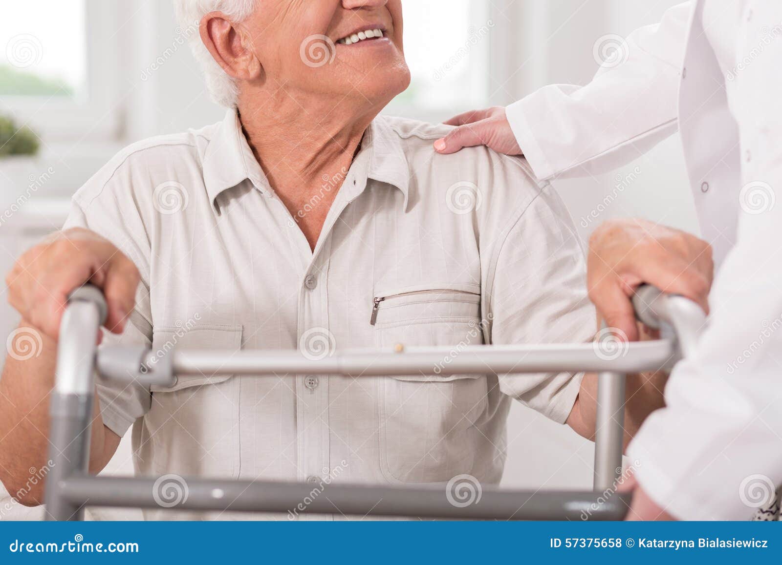 228 Walking Zimmer Photos - Free & Royalty-Free Stock Photos from ...